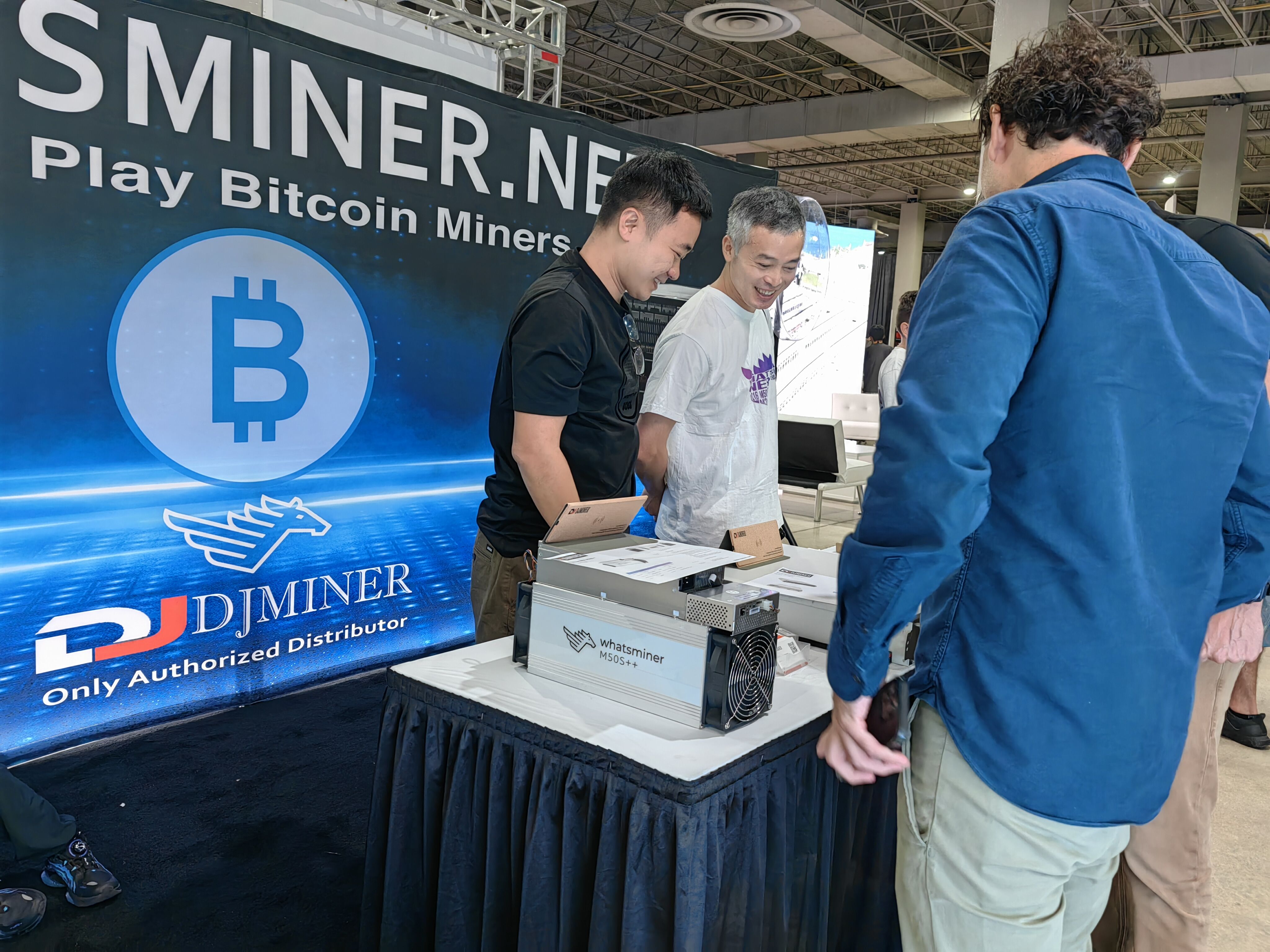 Asic Ethereum Mining Machine Eth Btc Avalon A1246 93t Whatsminer M31s ...