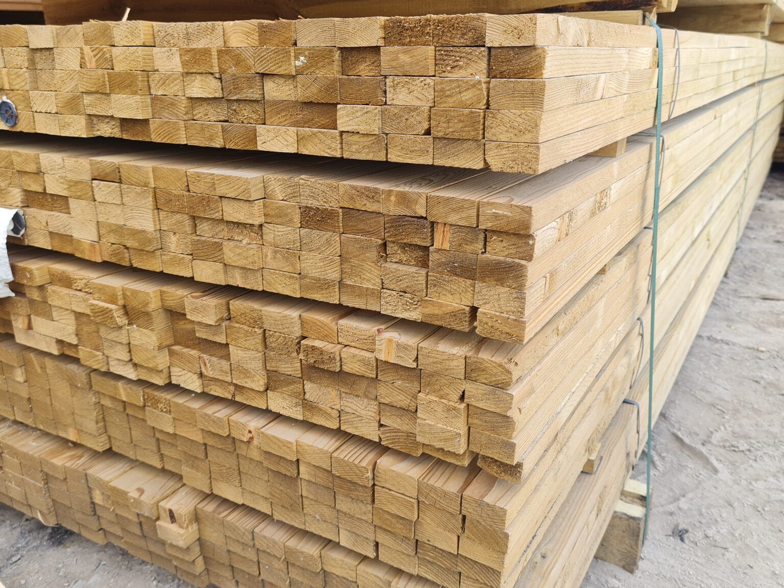 Planks Sawn Wood Timber Pine Spruce Planed Lumber Kiln Dried Wooden ...