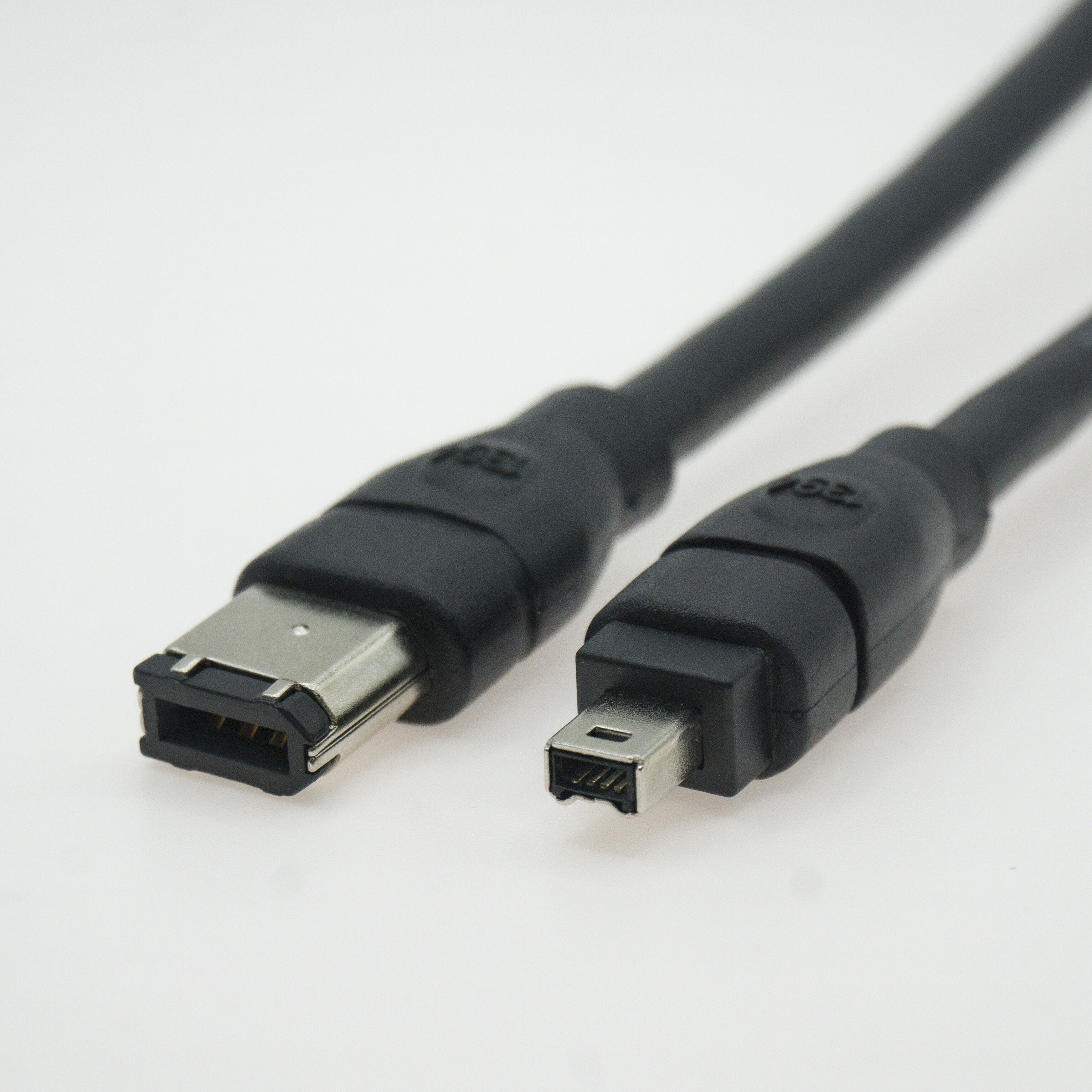 Factory Direct High Quality China Wholesale Firewire Cable 4 Pin To 6 ...