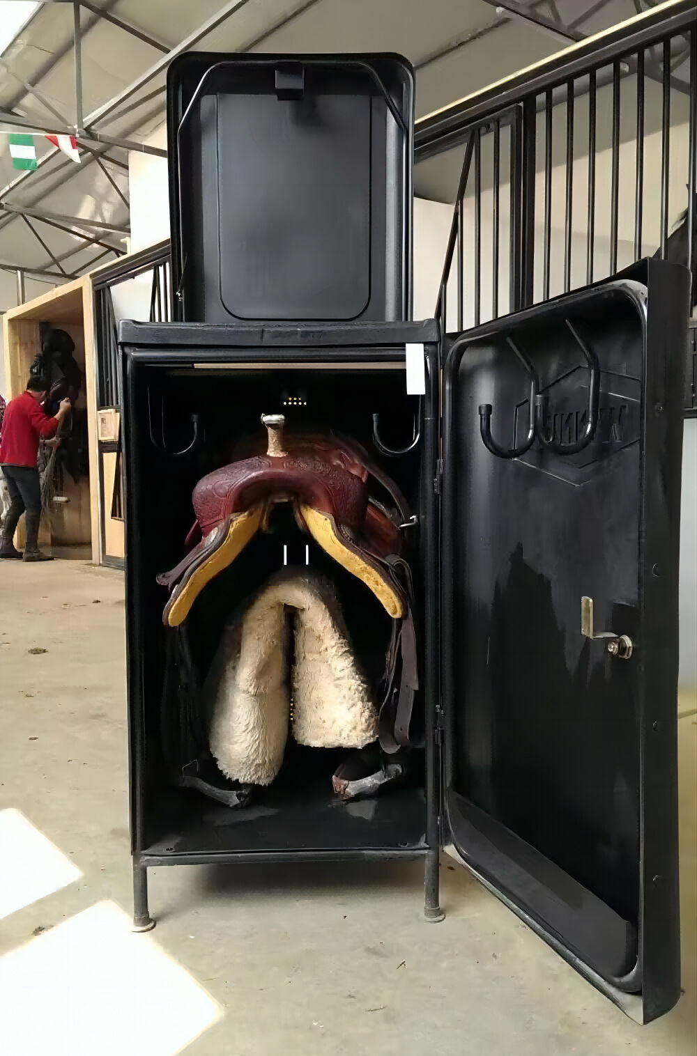 Horse Tack Box Horse Plastic Saddle Box Equestrian Box, Tack Box ...