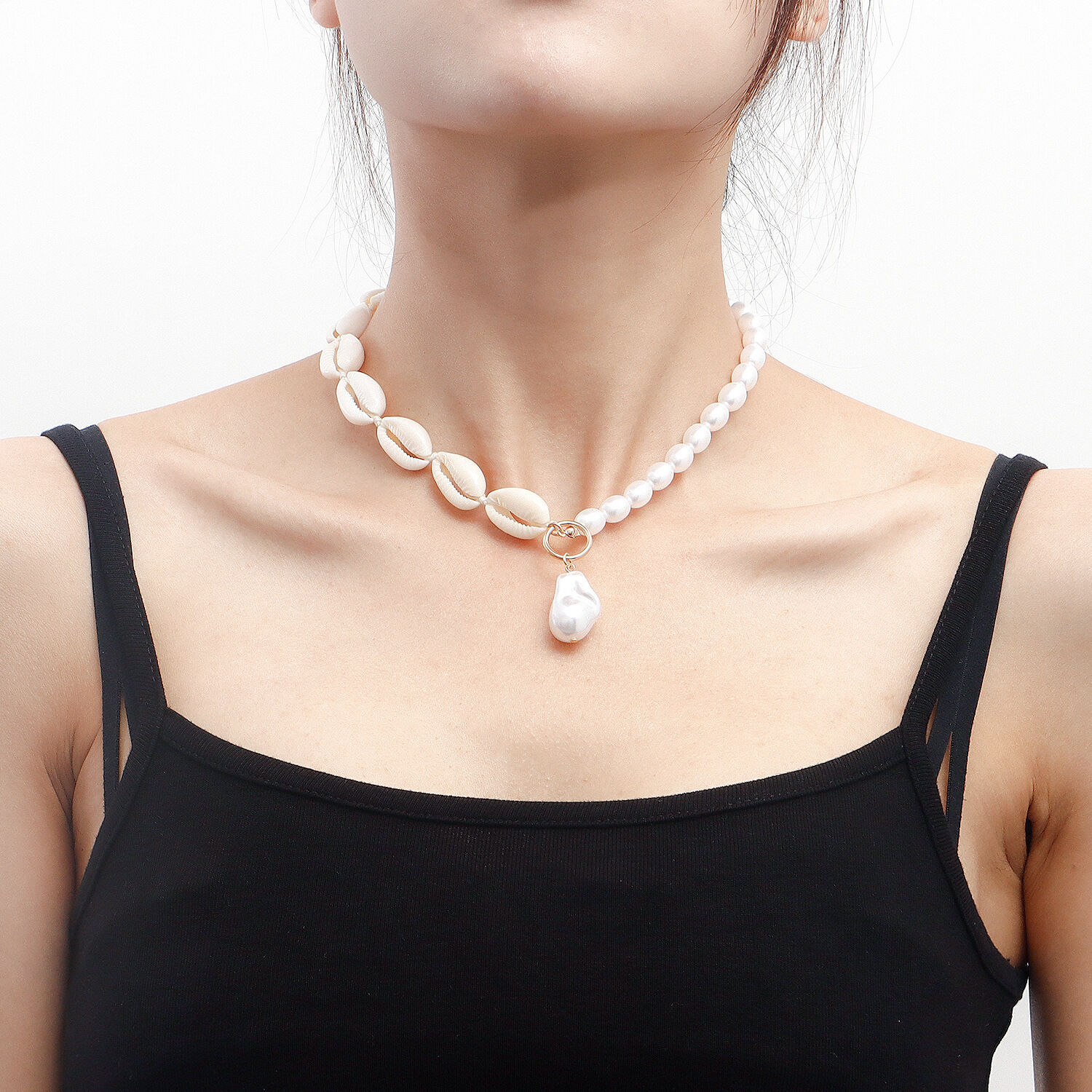 Women Imitation Pearl Conch Shell Necklace - China Wholesale Conch ...