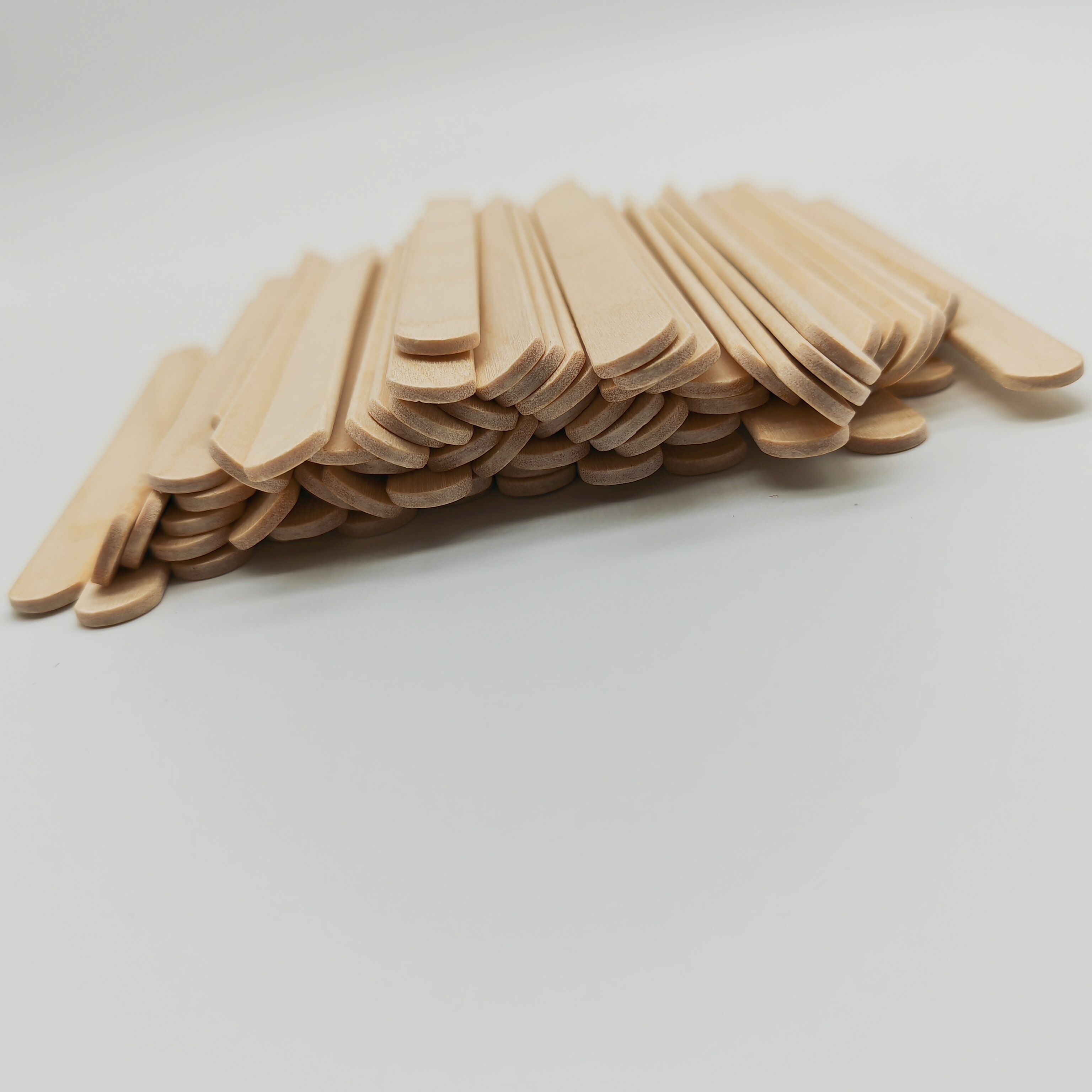 Multipurpose Wood Sticks Natural Wood Popsicle Craft Sticks 4.5