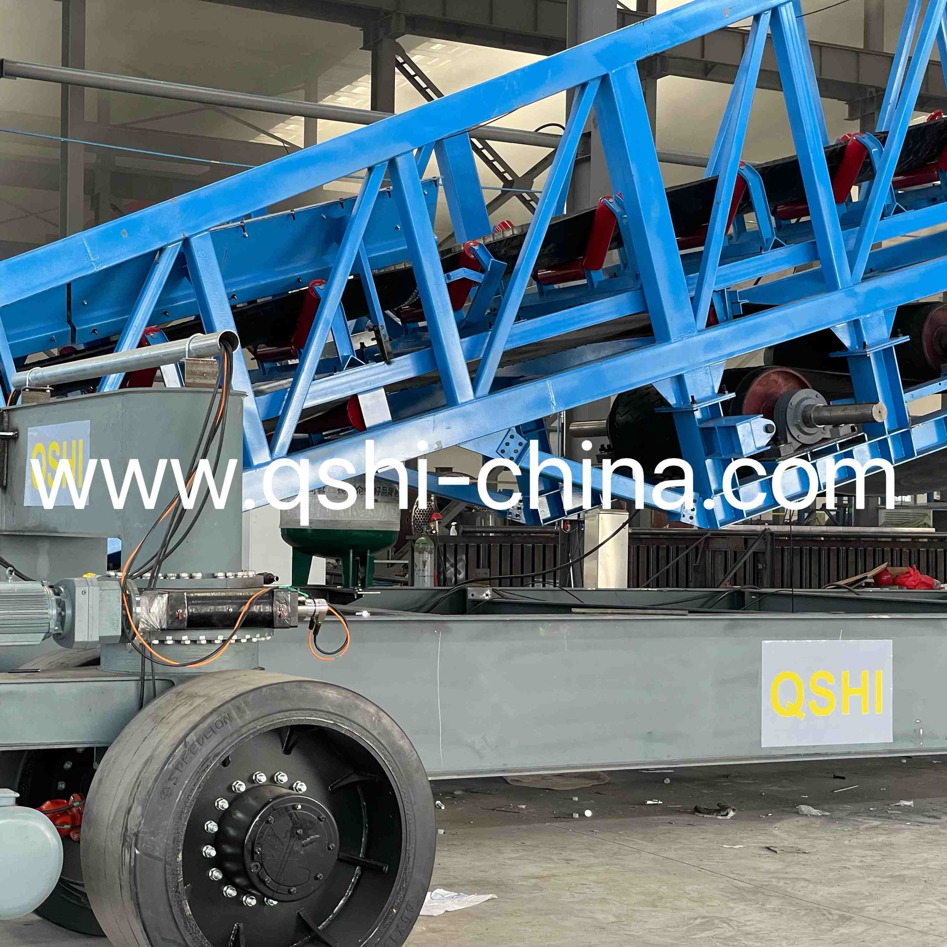 Qshi 1300tph Uninterrupted Port Operation Ship Loader And Unloader For ...
