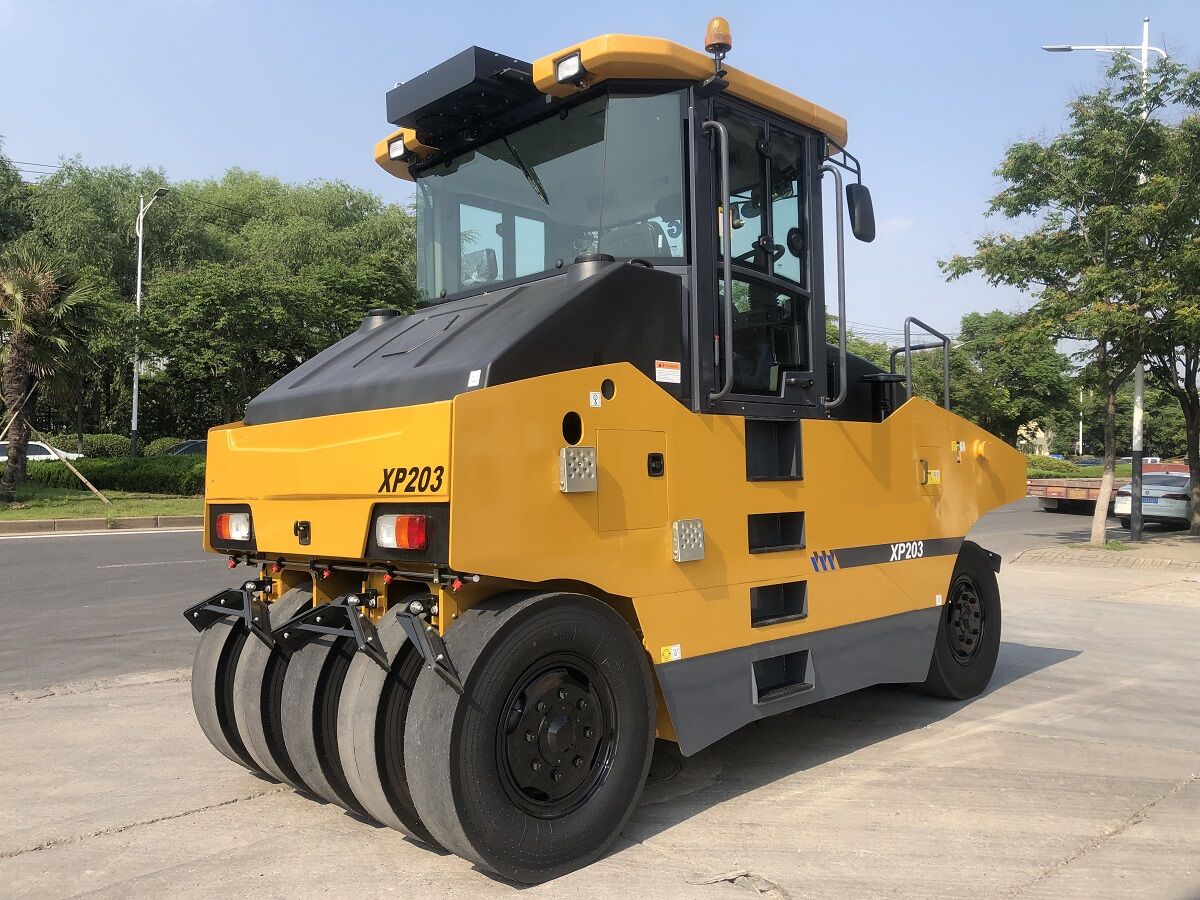 Brand New 20 Ton Xp203 Pneumatic Tyre Road Roller Compactor Machine ...