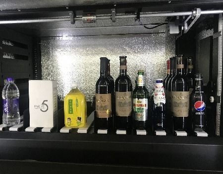 24 Hours Glass Bottle Wine Vending Machine With Lift System - Expore ...