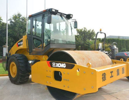 Official 20ton Roller Xs203j Self Propelled Vibratory Road Roller - Buy ...
