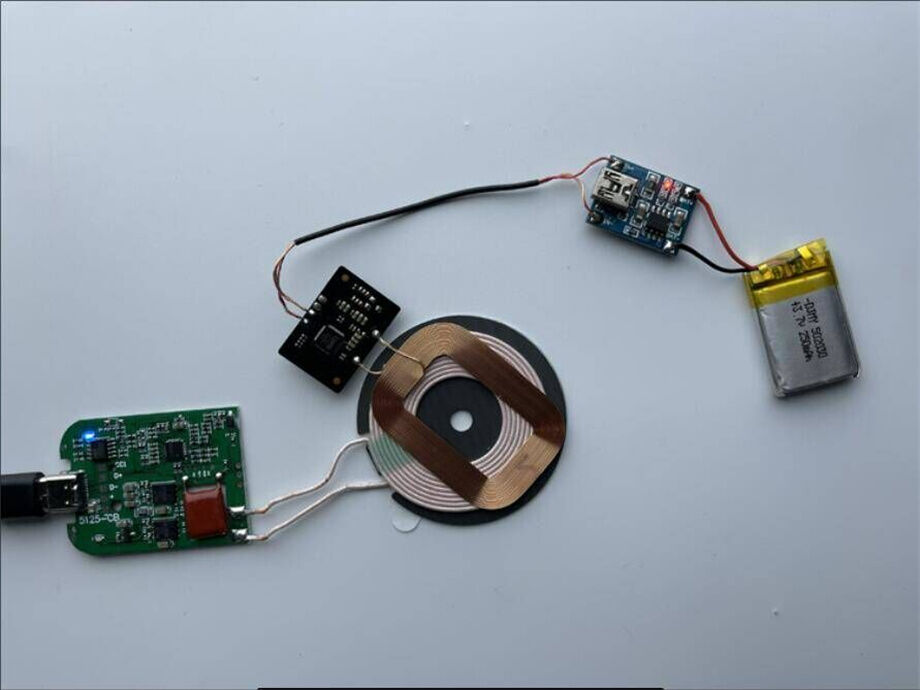 Aryy10-24 Mobile Phone High Power Solution High Quality 9v1.1a 10w ...