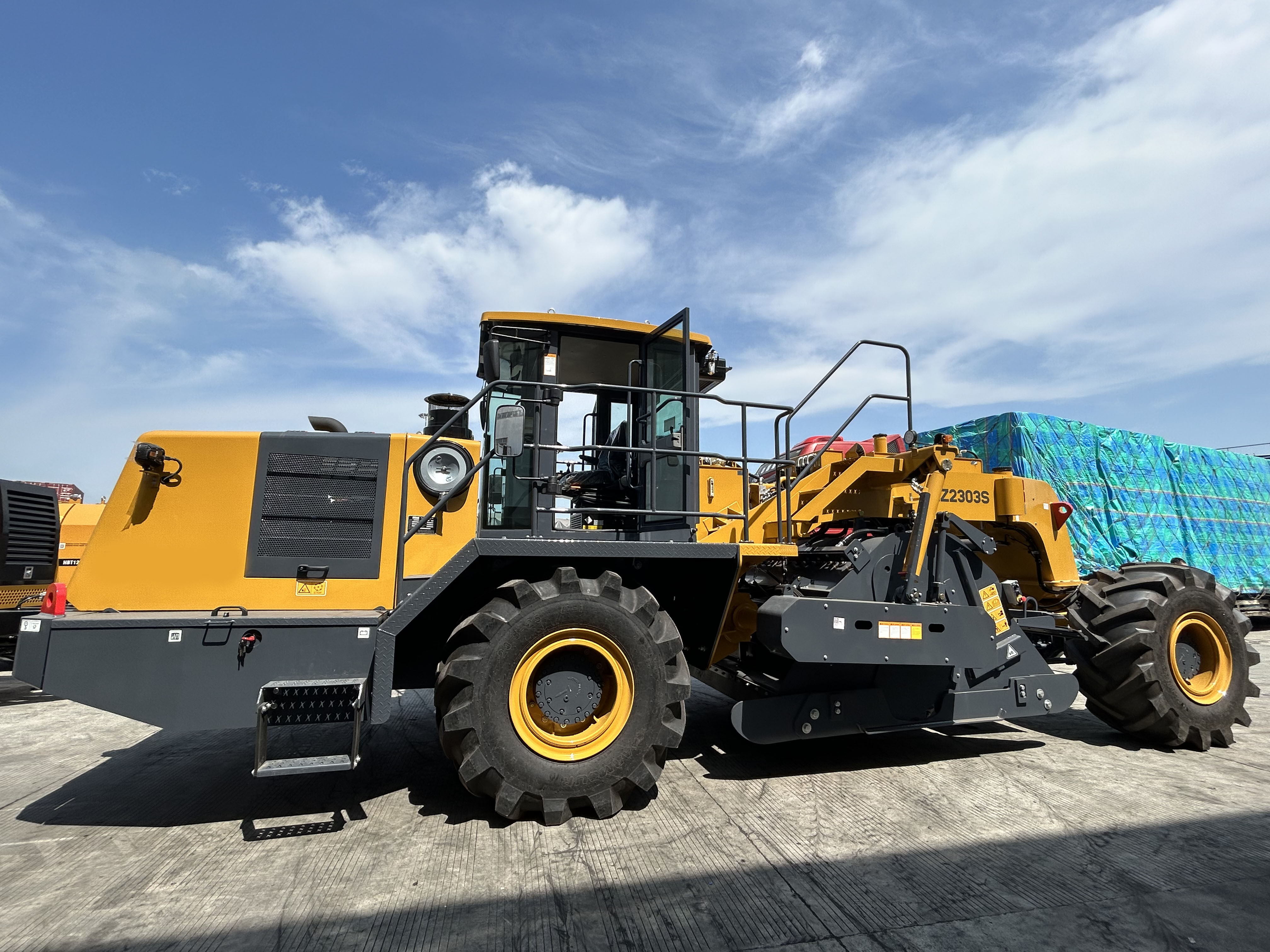 Xlz2303s Road Cold Recycler With Competitive Price In Philippines $67850 - Wholesale China Road ...