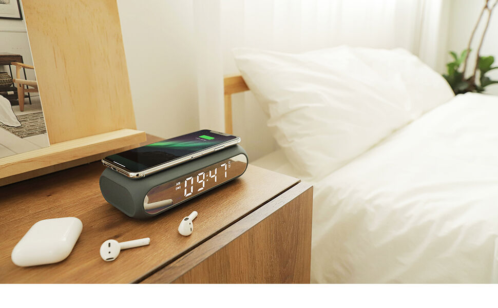Mooas Qi Wireless Charging Slim Mirror Desk Clock, Compact Digital ...
