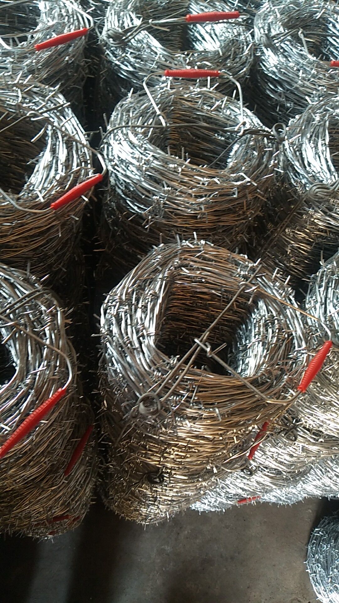 Factory Wholesale Best Price Galvanized Barbed Wire & Razor Wire - Buy ...