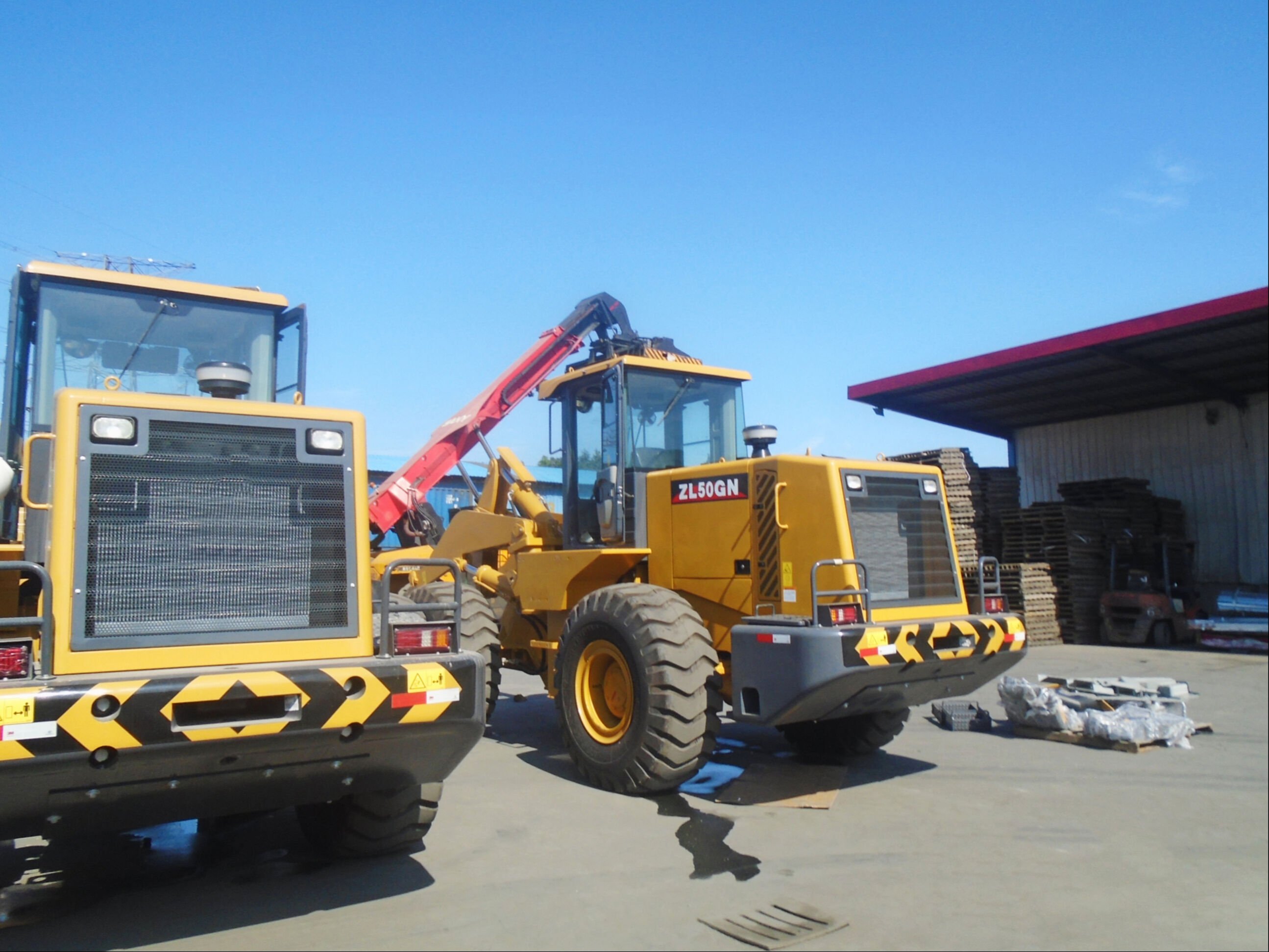Hot Sale 5 Ton Wheel Loader Zl50gn With Rock Bucket And Desert Tyre ...