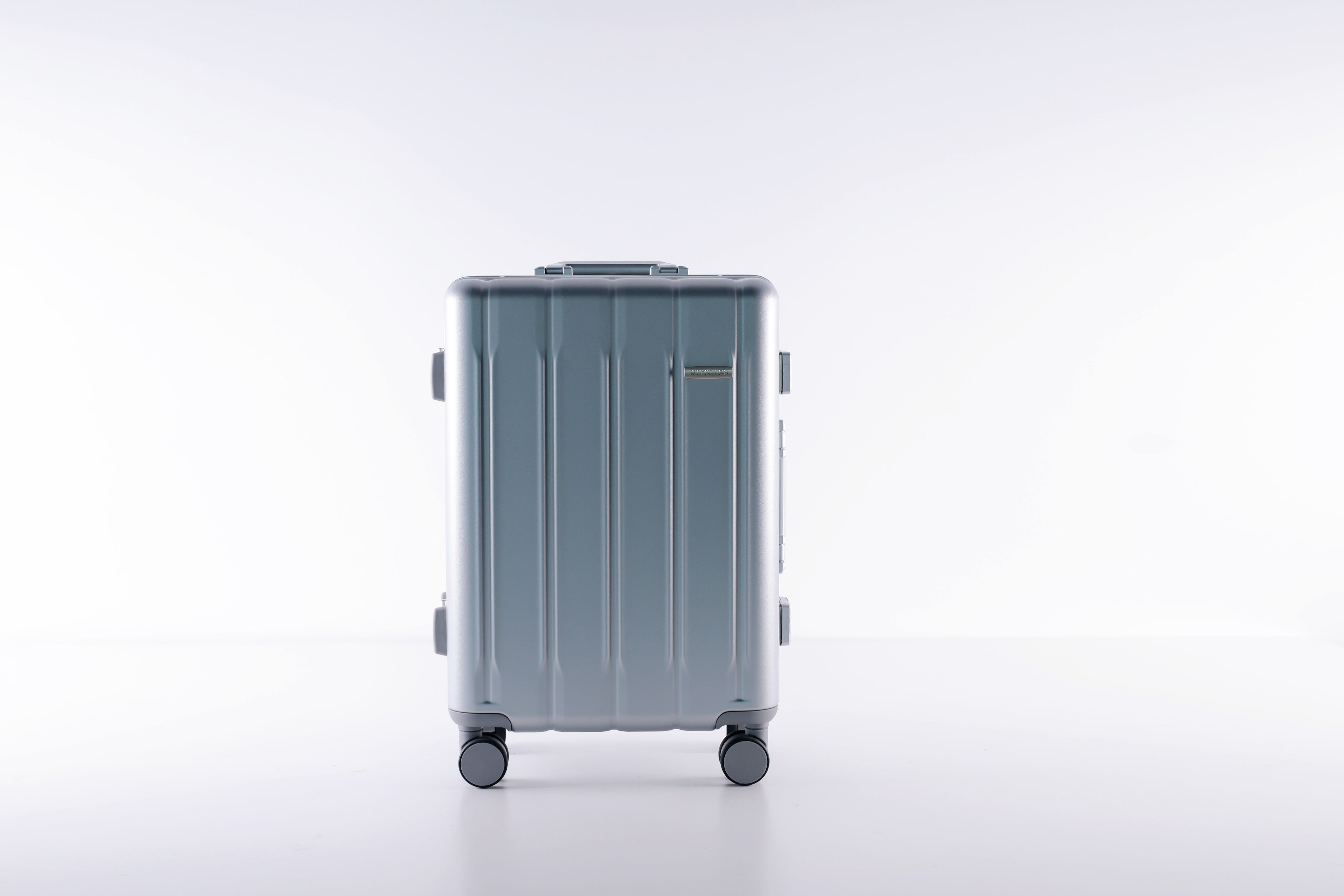 Buy China Wholesale Travelnota Aluminum Luggage With Tsa Lock & Pc ...