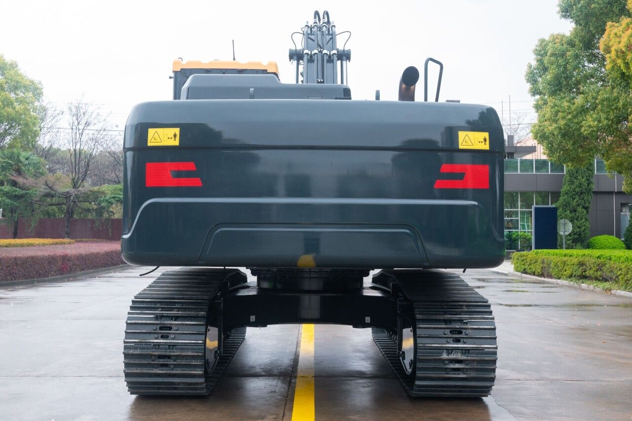 Superlative Quality 22ton Crawler Excavator Hx220hd With Factory Price ...