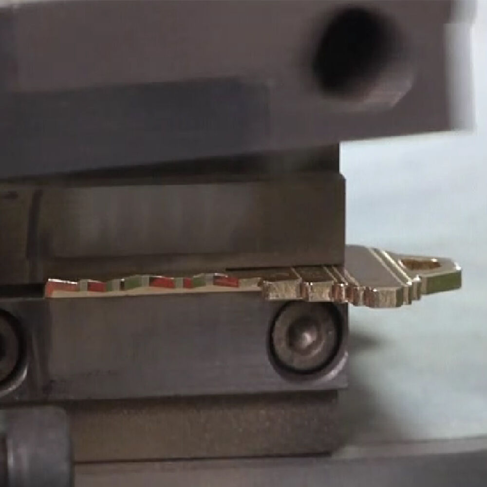 Cnc Automatic Key Cutting Machine,mode Single S Slot, Square Slot Of ...