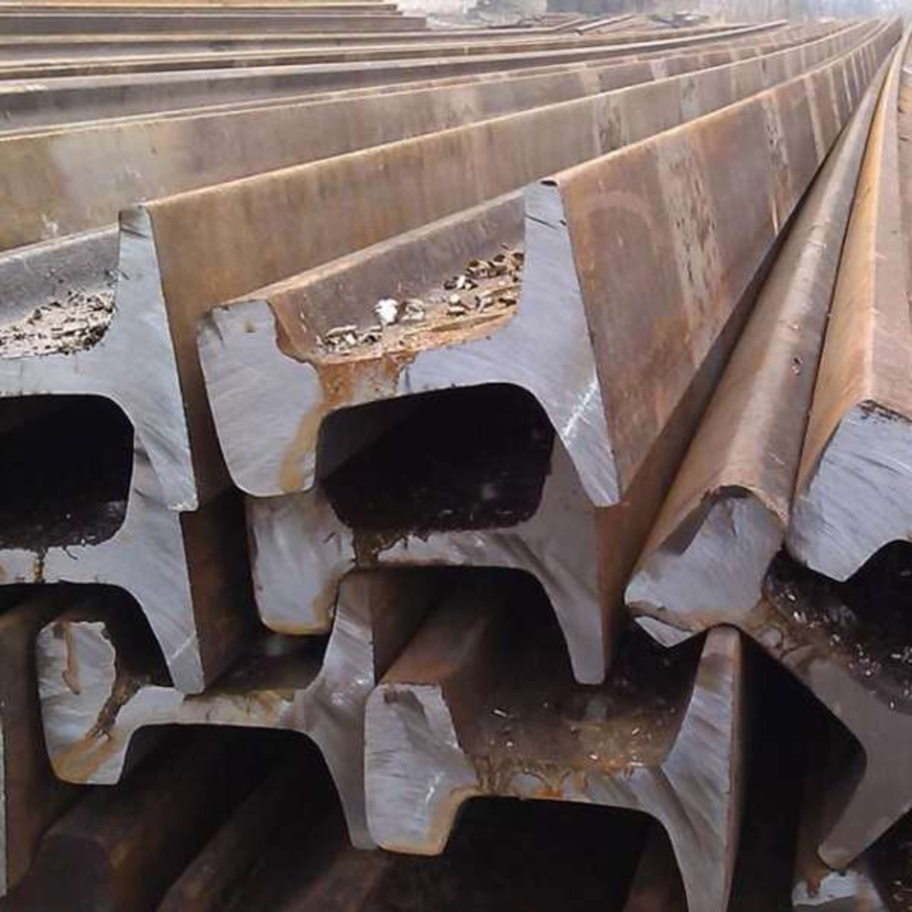 Used Rail Steel Scrap/scrap Train Rail/used Rail Metal Scrap $300 ...