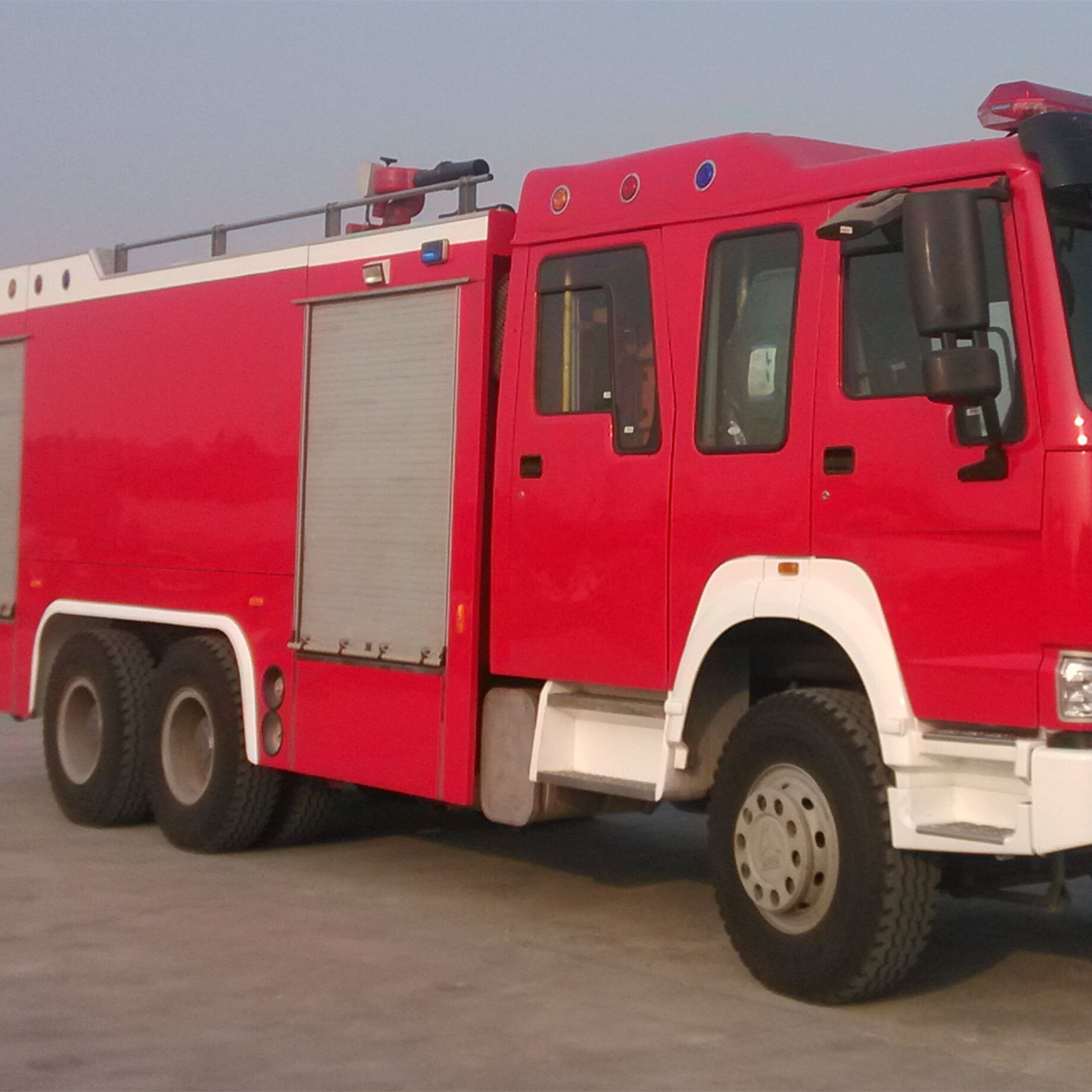 China High Quality Q235b Q345b Q550c/d/e Welded Round Steel Pipe For Ship And Marine Engineering ...