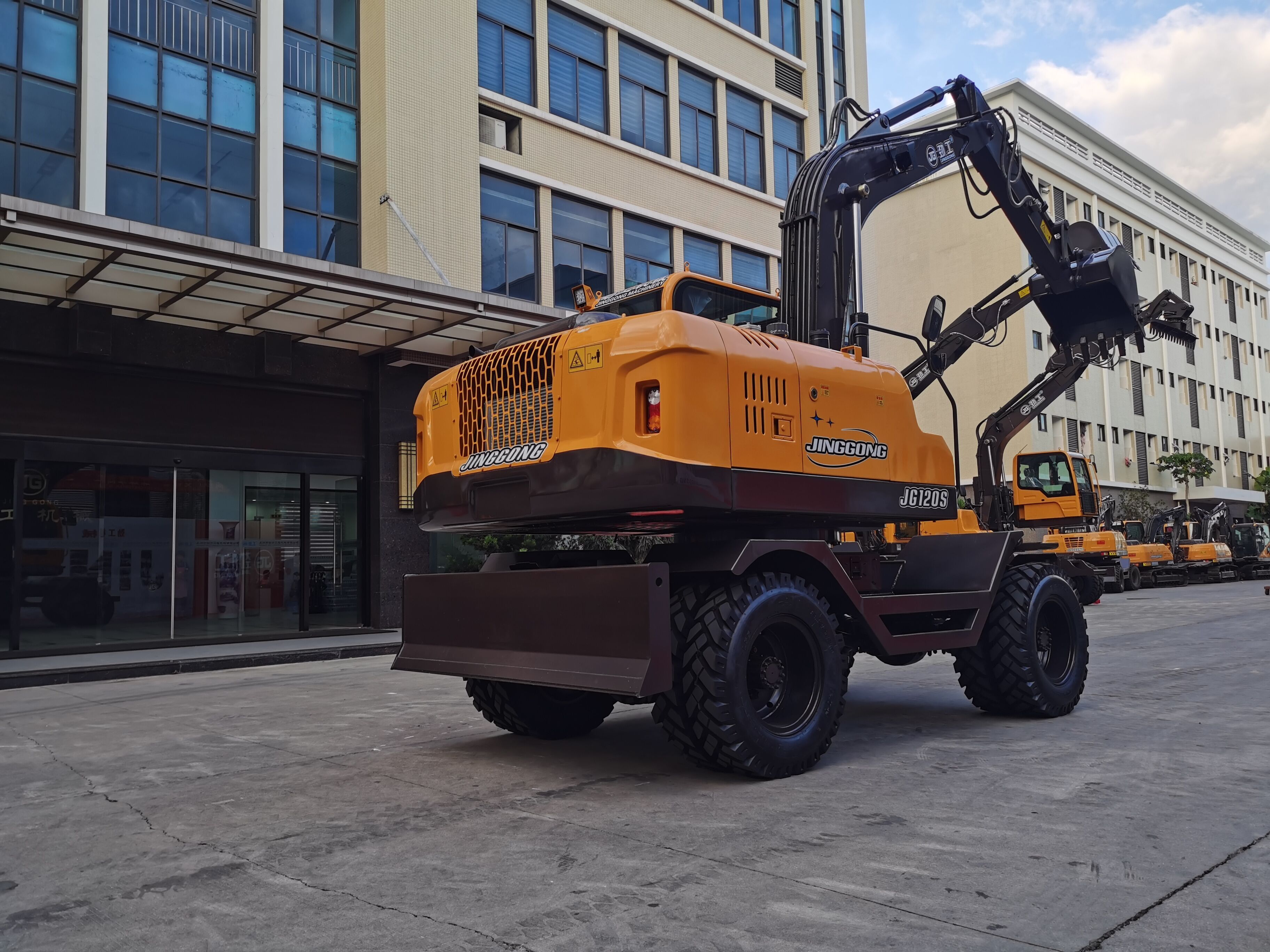 Excav Sale China Excavator Wheeled Excavator Hydraulic Digger ...