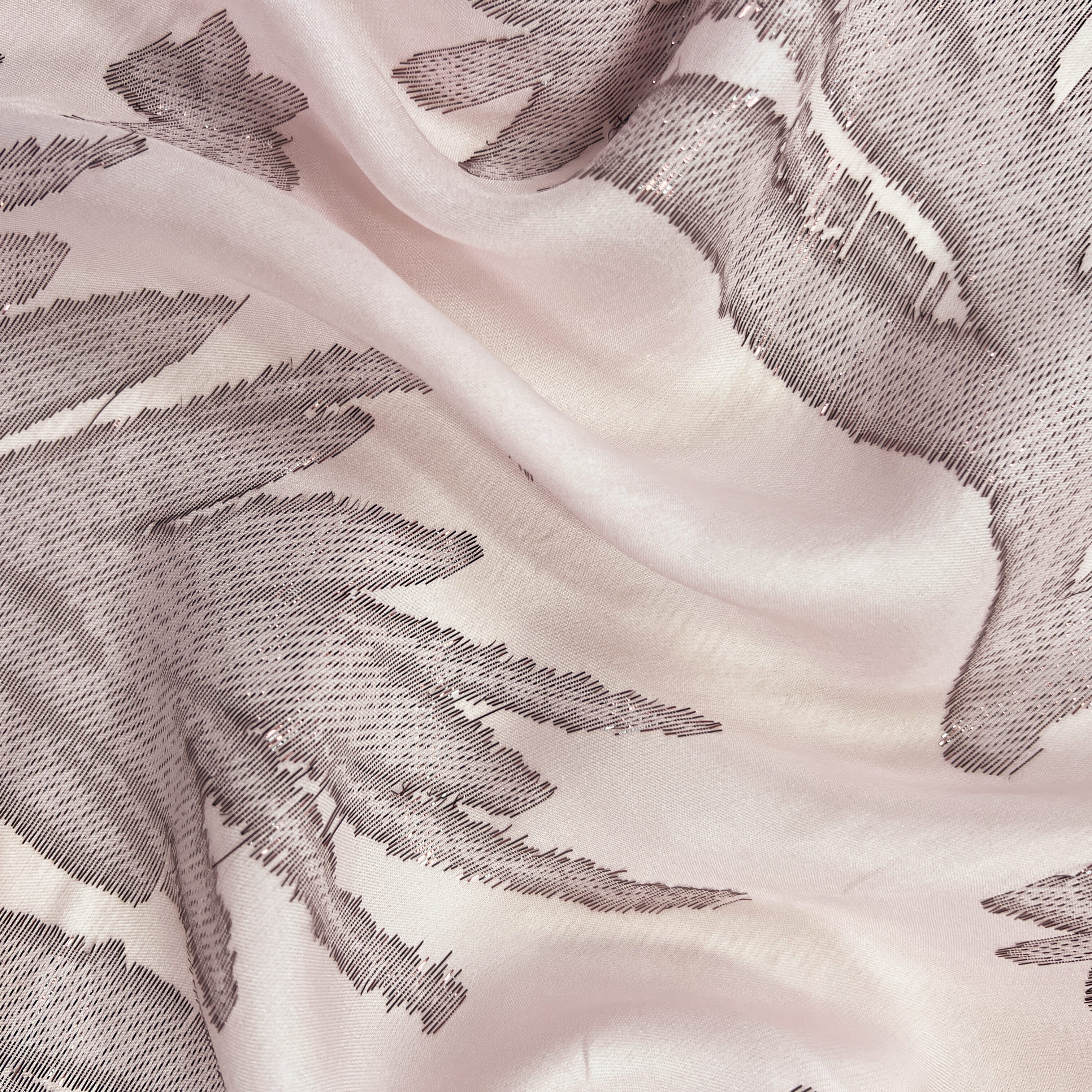 Lurex Big Coconut Leaves Jacquard Design Silk Fabric For Fashion ...