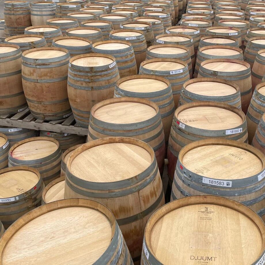 Compre Barriles De Vino De Roble Francés En Venta y Barriles De Vino De ...