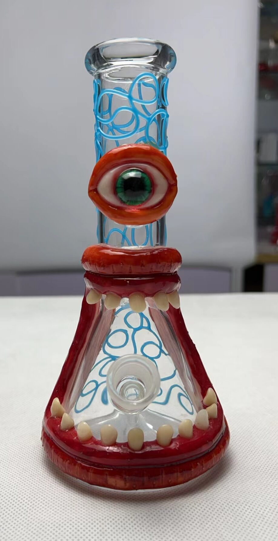 Creative Big Mouthed Little Monster Bongs Glass Smoke Pipe Applicable ...