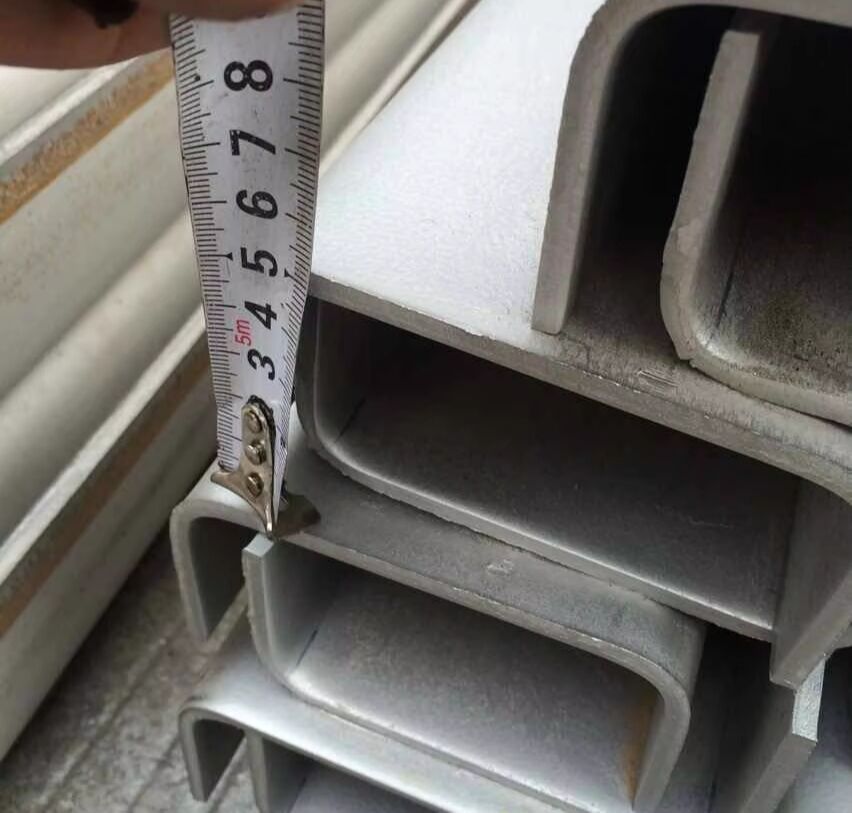 Factory Price Astm A36 A53 Q345b A992 Ss400 Hot-rolled 3-inch Stainless ...