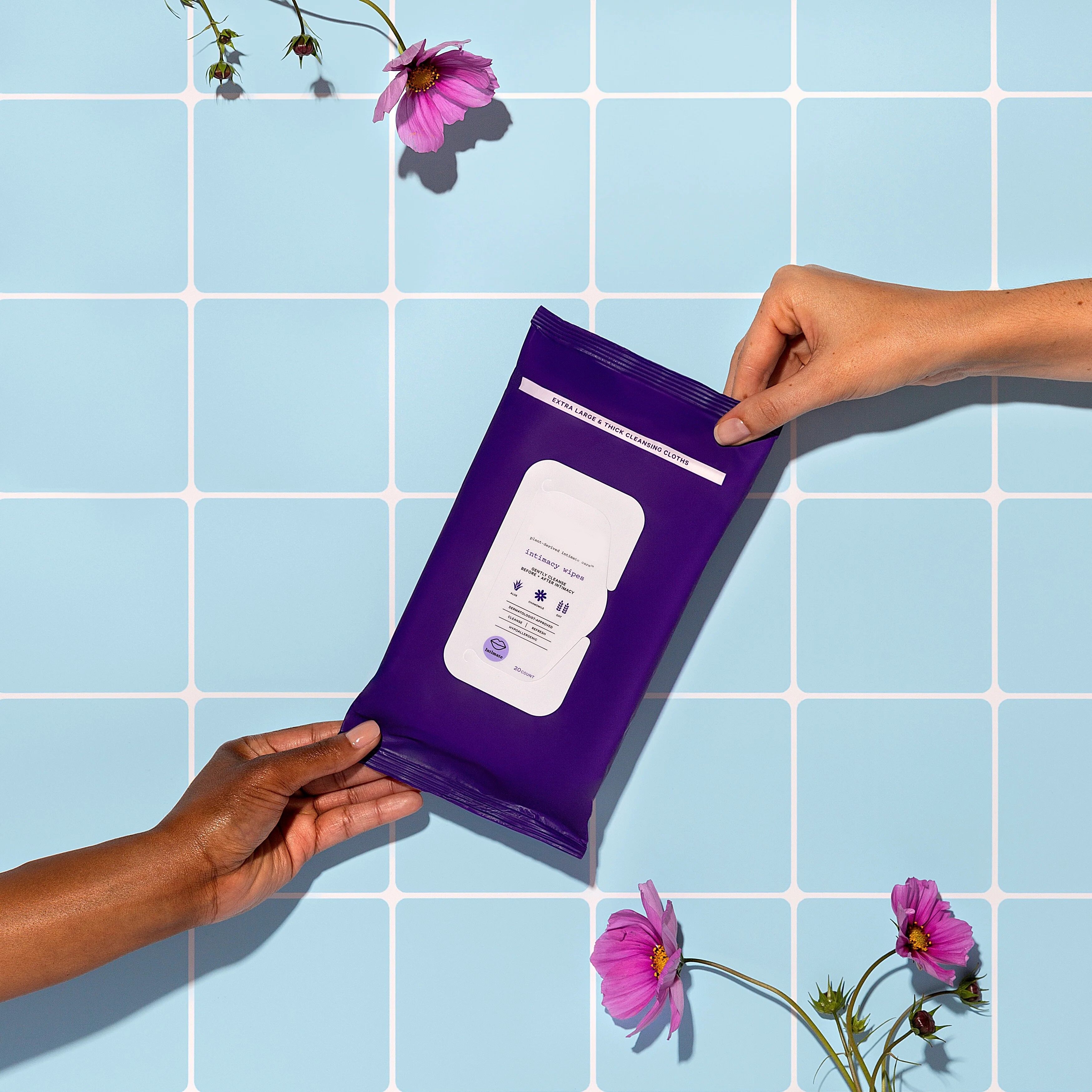 Bulk Buy China Wholesale Personal Hygiene Oem Vaginal Wipes Ph Balanced ...
