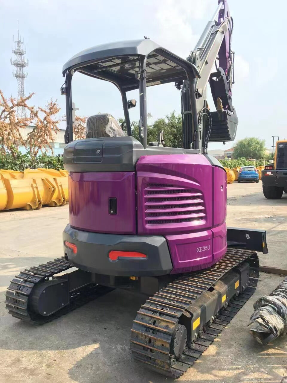 3.5t Digger Sinomada Xe35u Small Crawler Excavator With High Quality ...