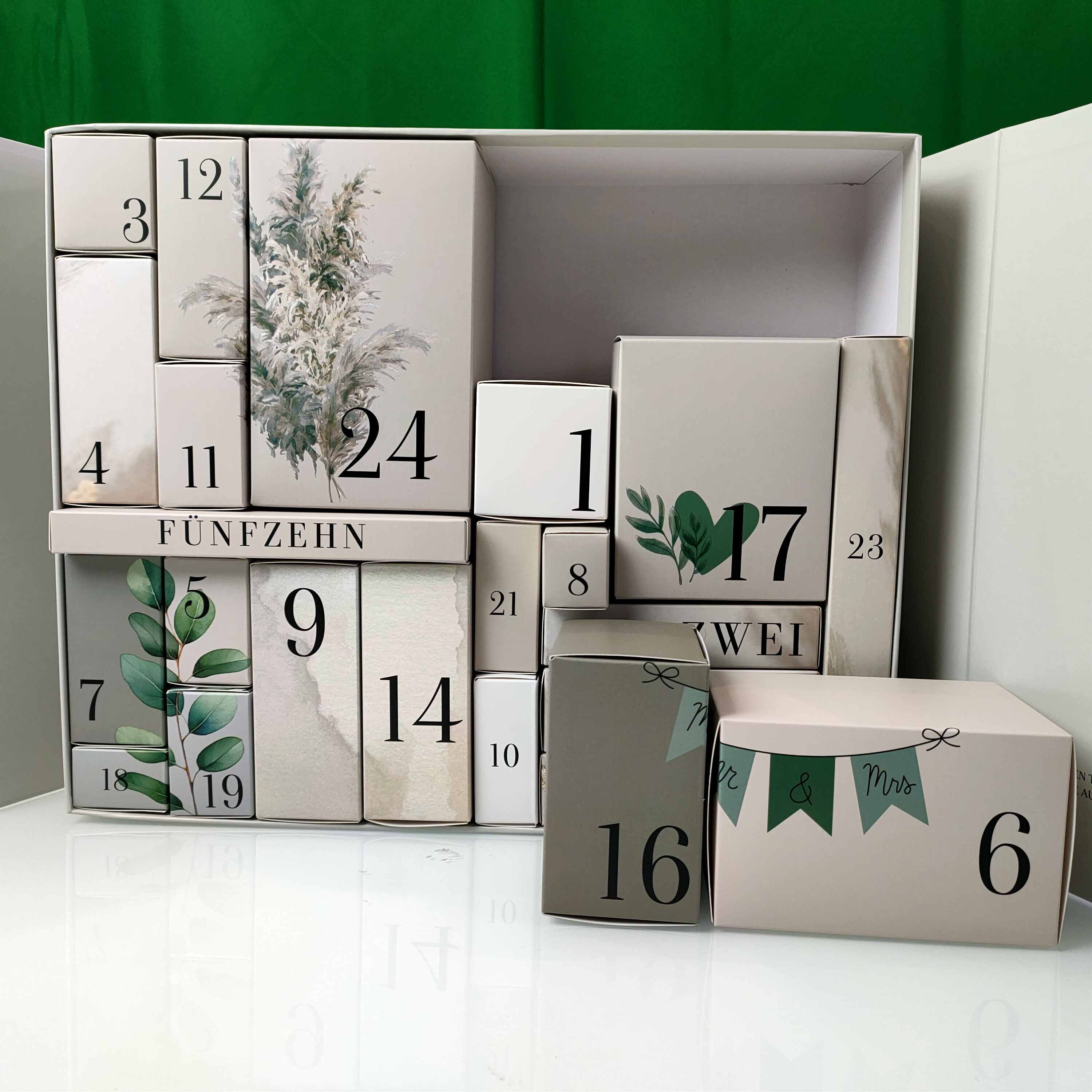 Custom 24 Days Luxury Christmas Gift Box Cardboard Packaging Cosmetic ...