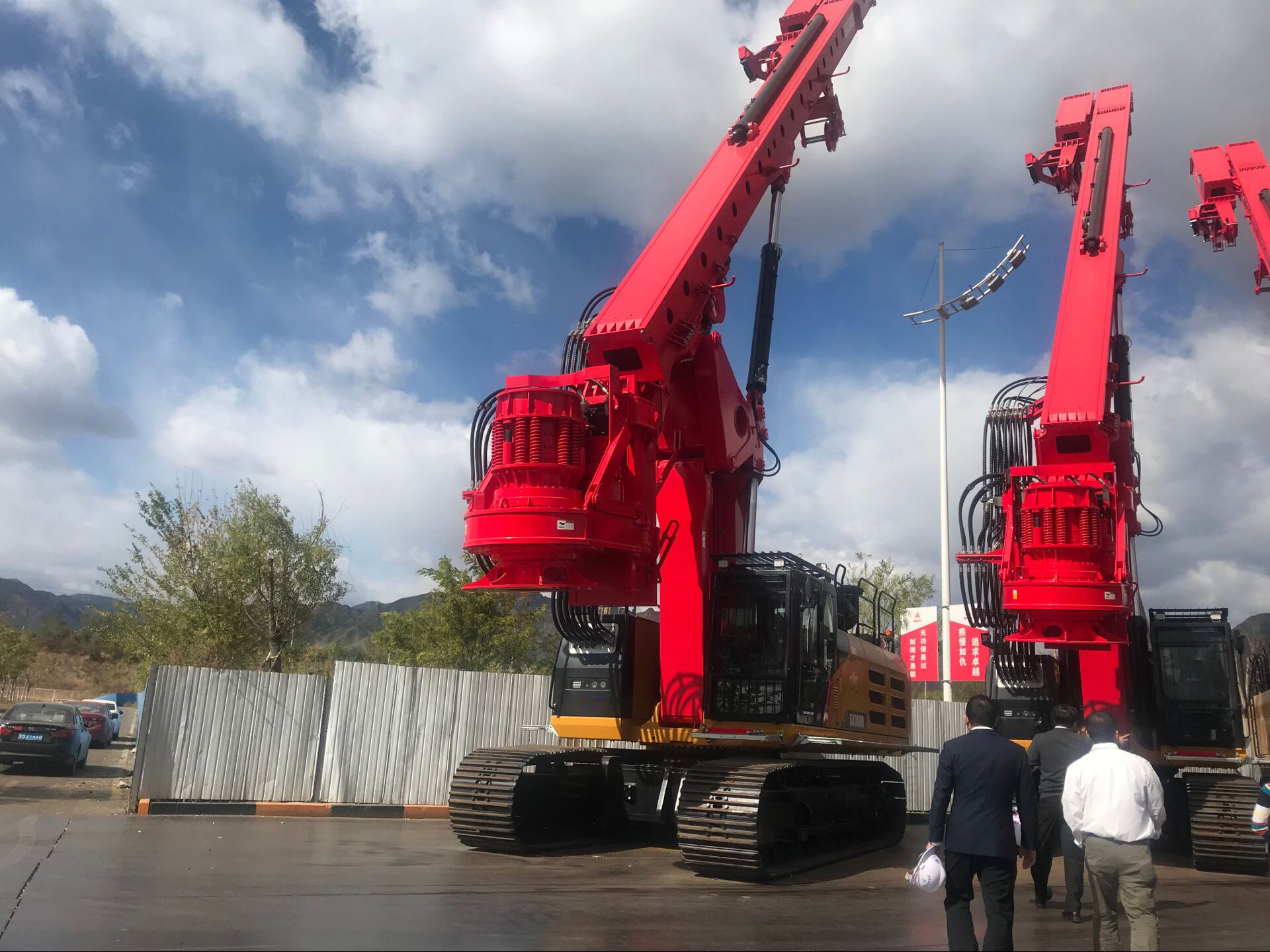 High Quality Crawler Piling Construction Work Rig 400kn Rotary Drilling ...