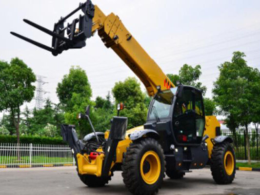 Xtf6510k 6.5 Ton 10m Telehandler Telescopic Loader Forklift With 13.5 M ...