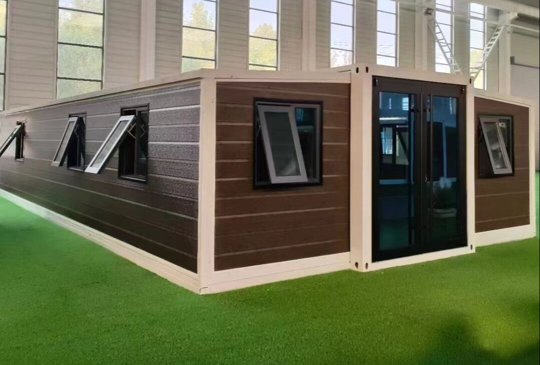 Luxury Portable Container House With Wood And Steel Wall Panels ...
