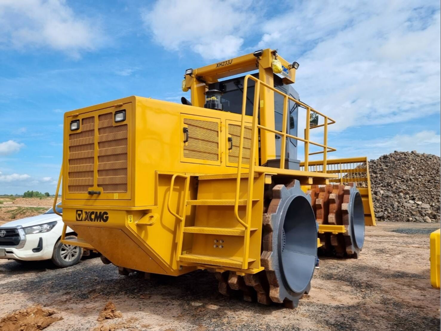 Factory Direct High Quality China Wholesale China Brand 23 Ton 20ton ...