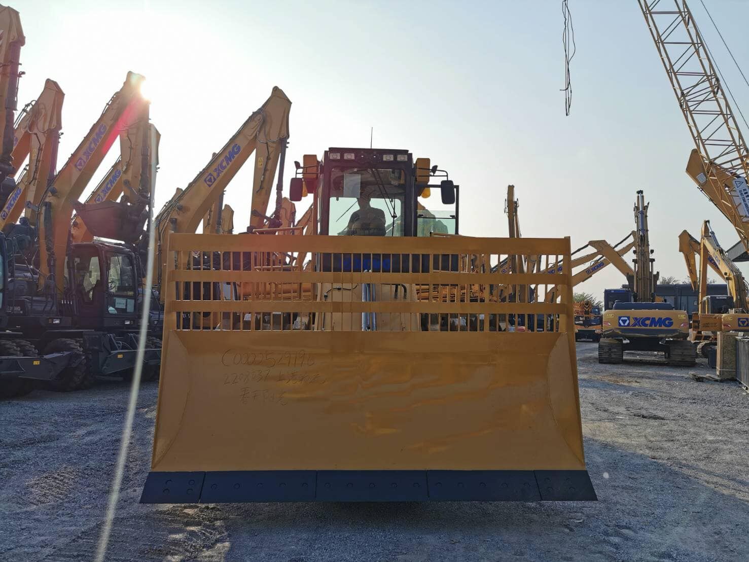 Factory Direct High Quality China Wholesale China Brand 23 Ton 20ton ...
