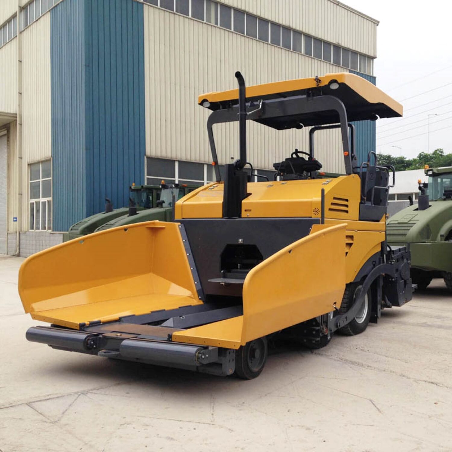 Factory Price New 6m Wheel Asphalt Concrete Paver Rp603l Road ...