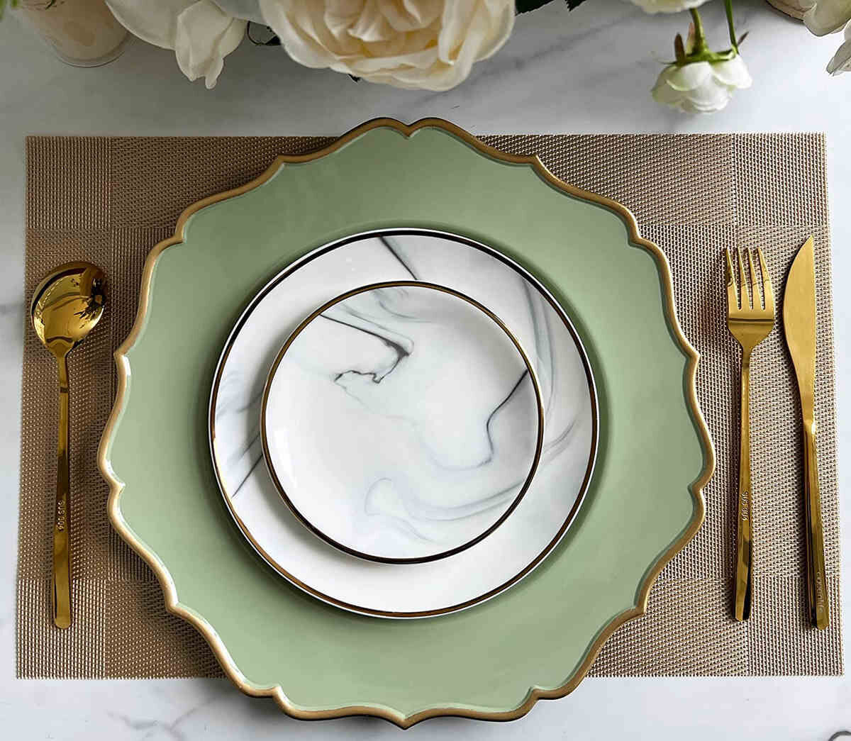 13 Inch White Charger Plates With Gold Scalloped Rim, 12 Pack Plastic ...