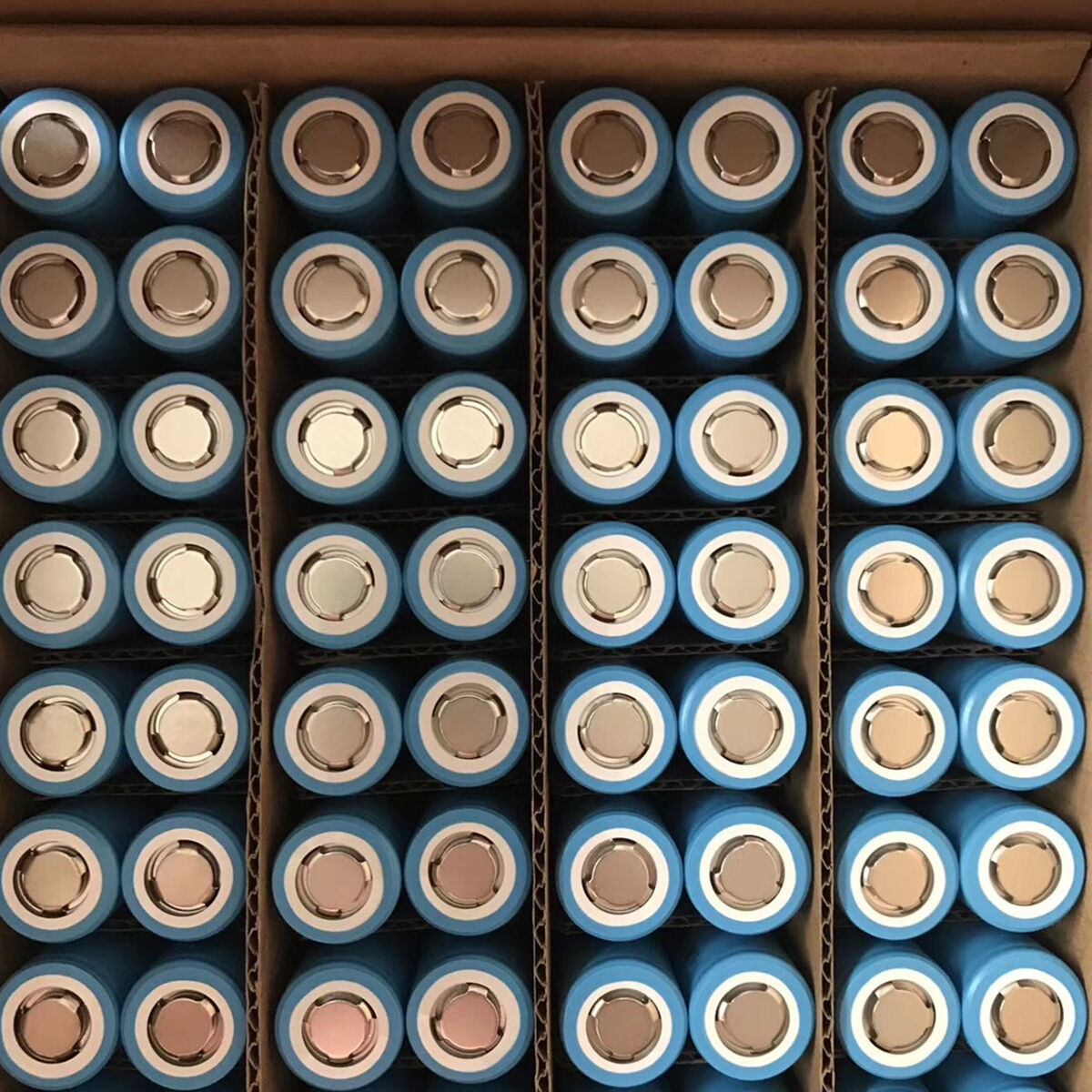 Small Cylindrical Lithium Battery 18650-3000/8c Lithium Iron Phosphate ...