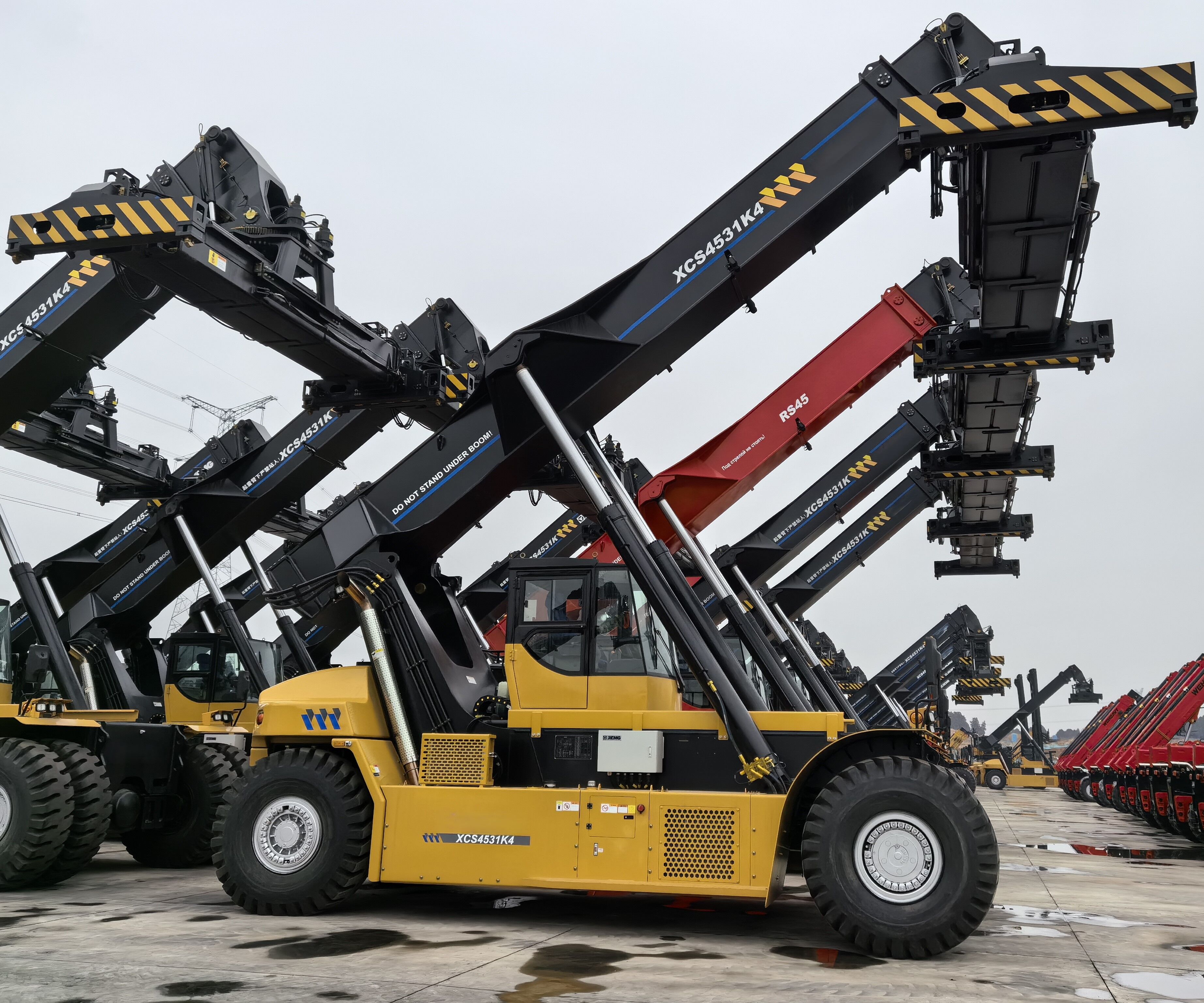 Factory Price New 45 Ton Container Forklift Reach Stacker Xcs4531k ...