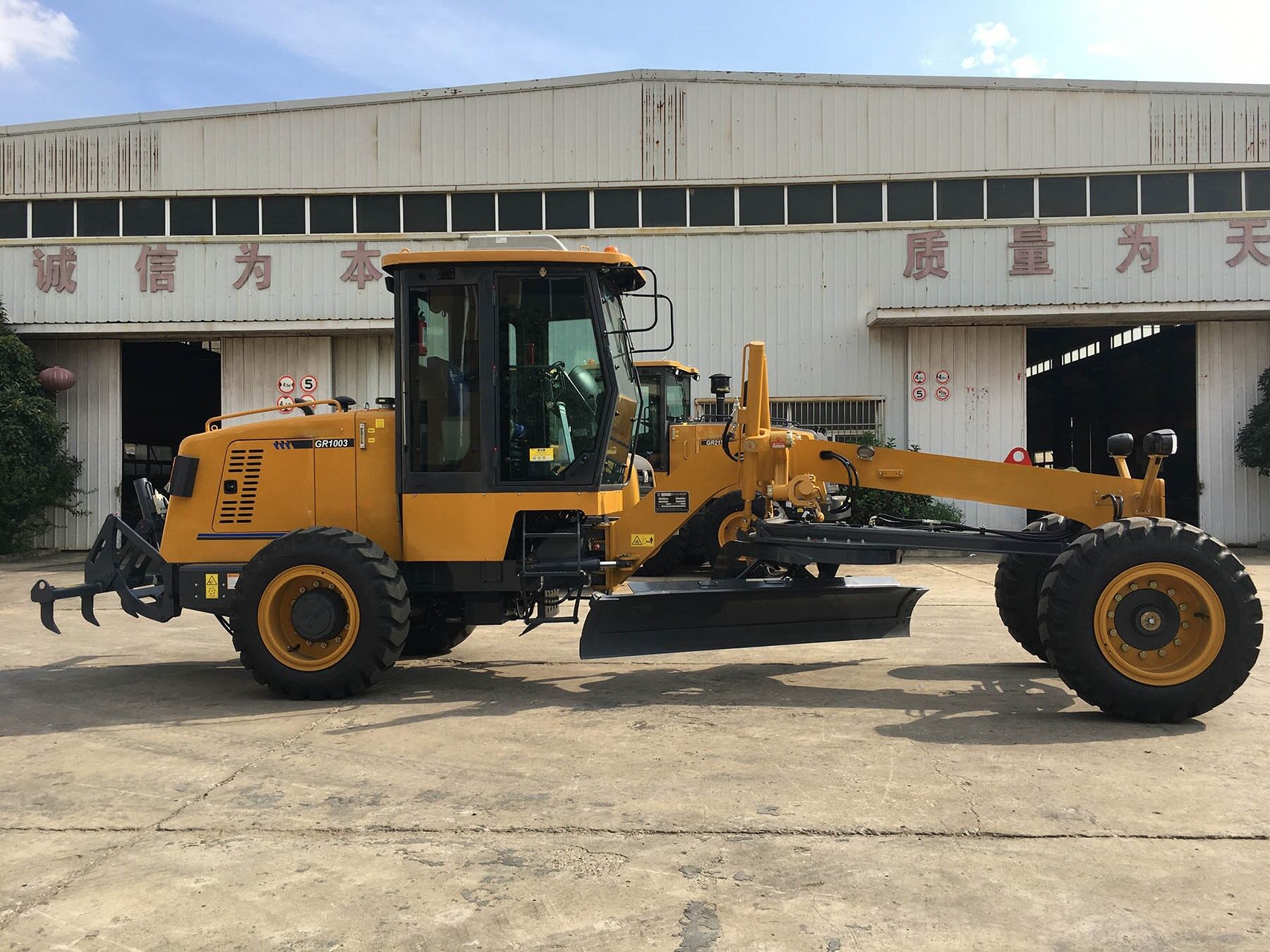 Factory Price New 100hp Road Motor Grader Gr1003 Road Construction ...