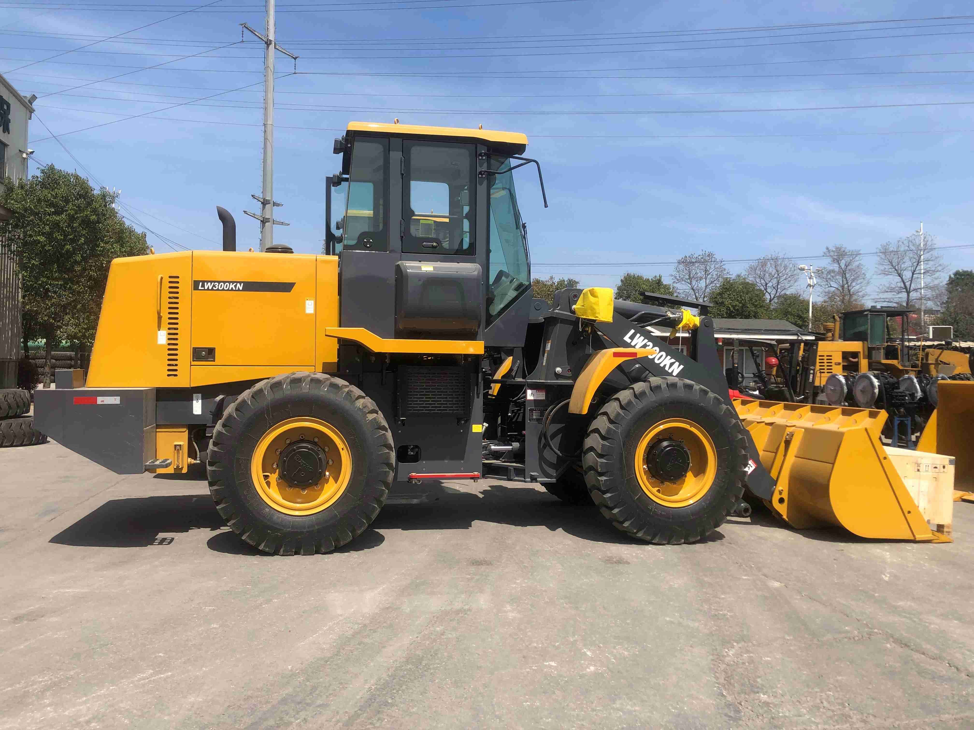 Factory Price New 3 Ton Mini Wheel Loader Lw300kn Front End Wheel Loader With Good Price - China ...