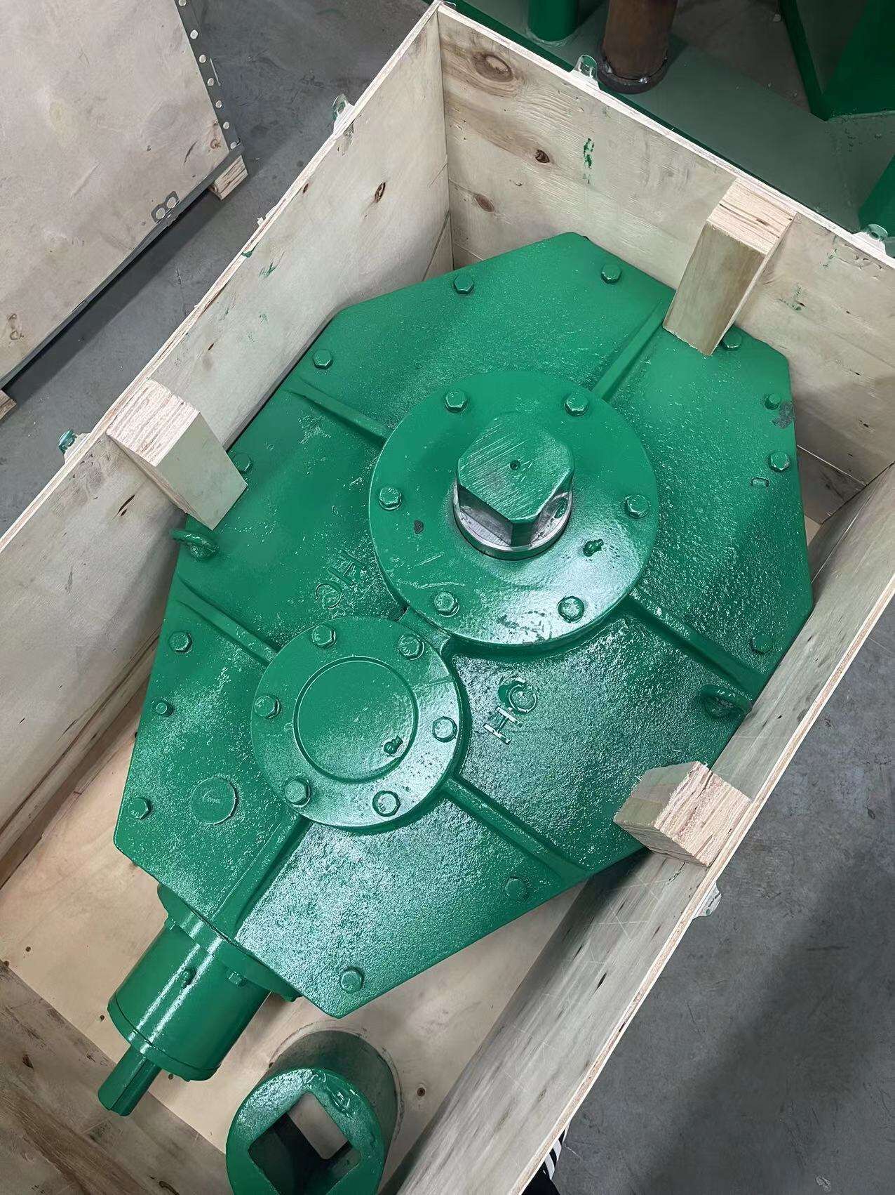 Wet Pan Mill Spare Part Gear Box, Speed Reducer Gearbox ,gear Box For ...
