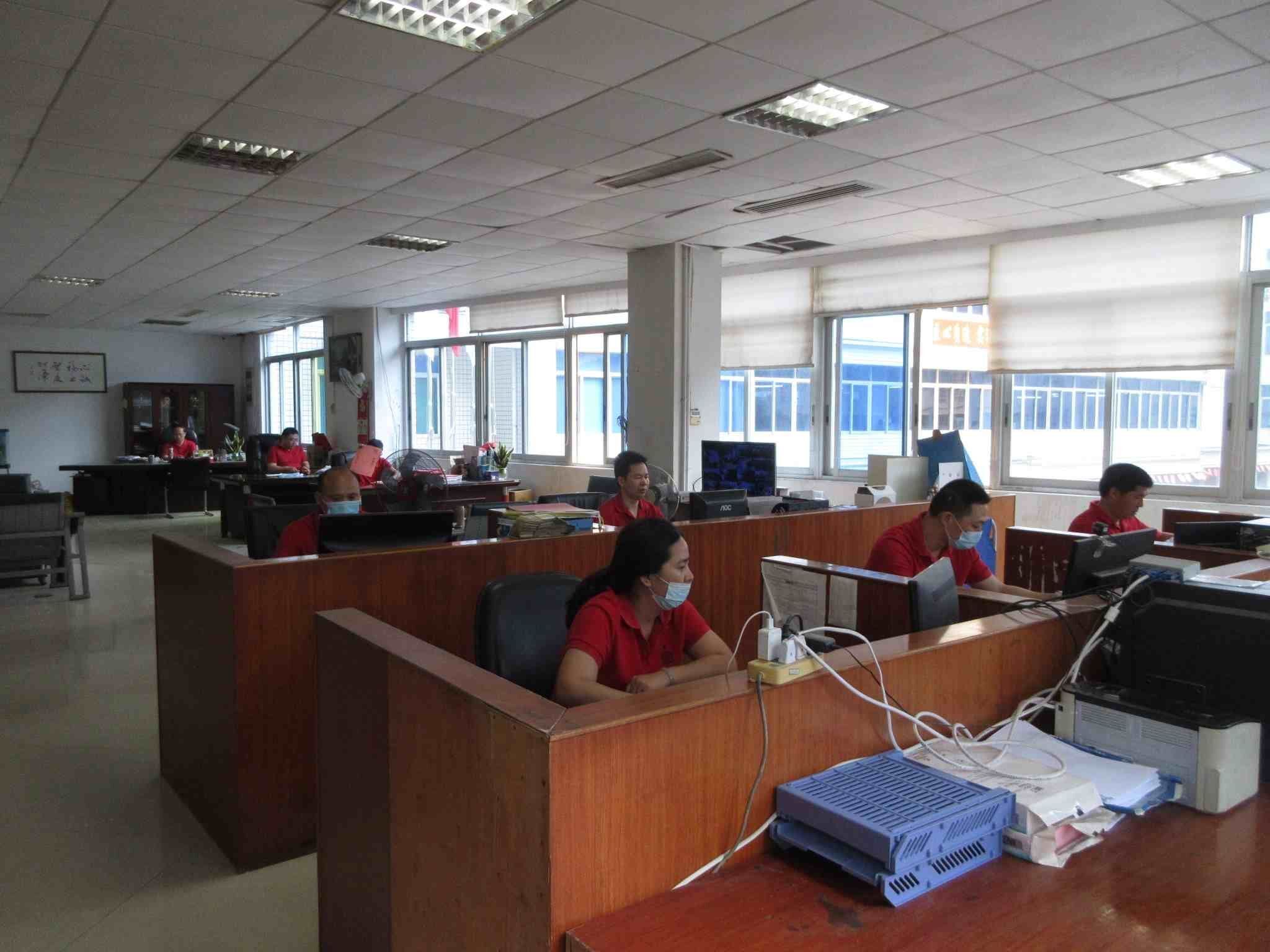 Wholesale Resin Gingerbread Man Box Candy Jar Cookie Box Trinket Boxes ...