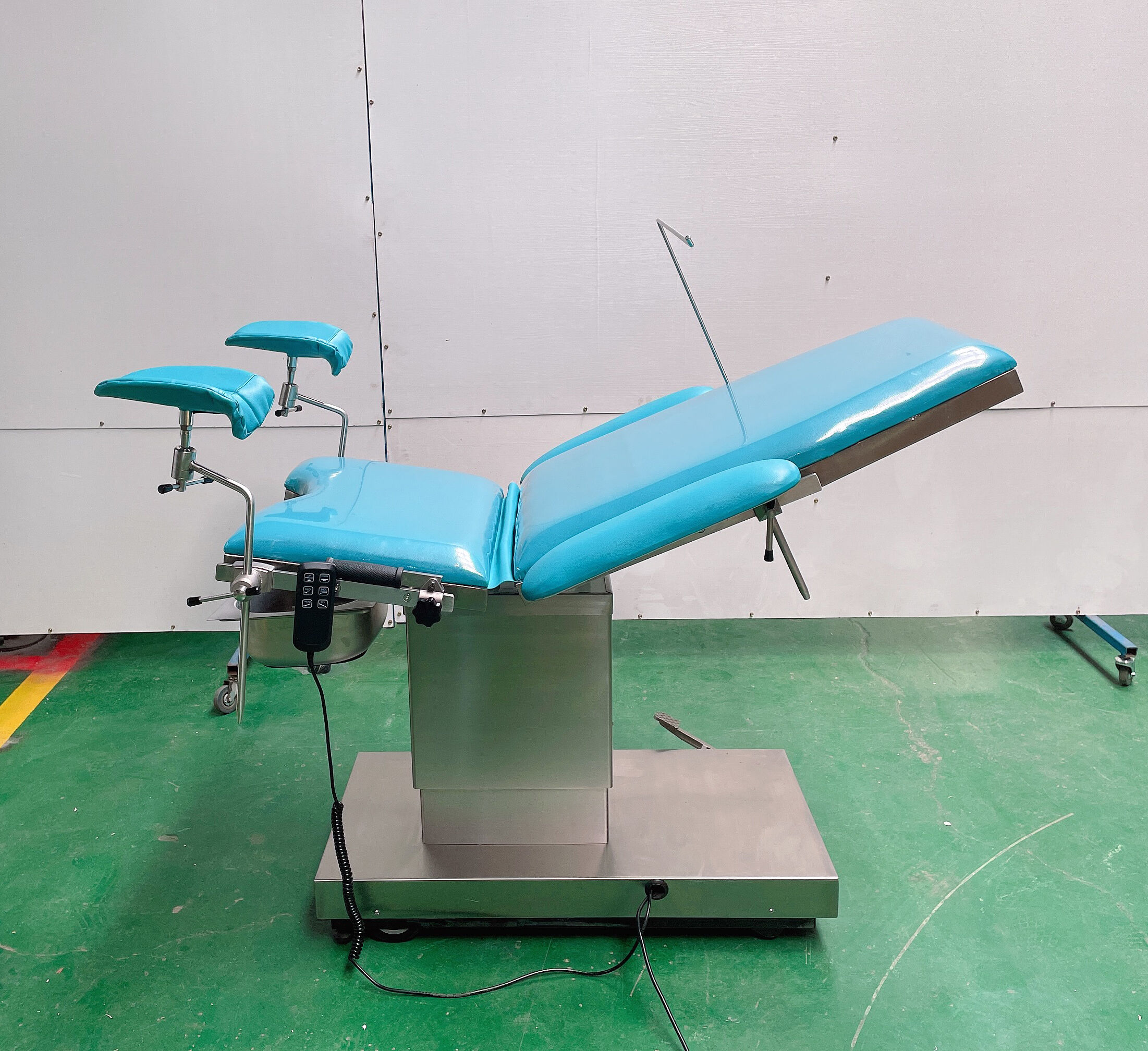 Hw-501-e6 Electric Gynecological Examination Bed, Height And Angle ...