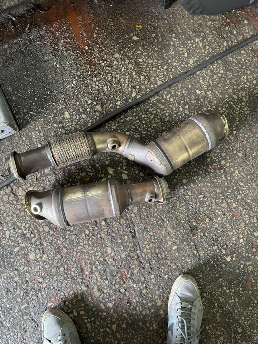 Used Catalytic Converter Scrap For Sale / Universal Catalytic ...