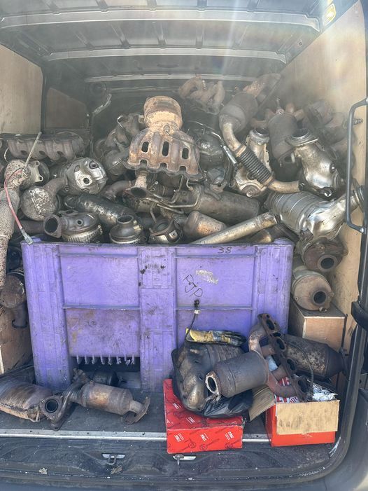 Used Catalytic Converter Scrap For Sale / Universal Catalytic ...