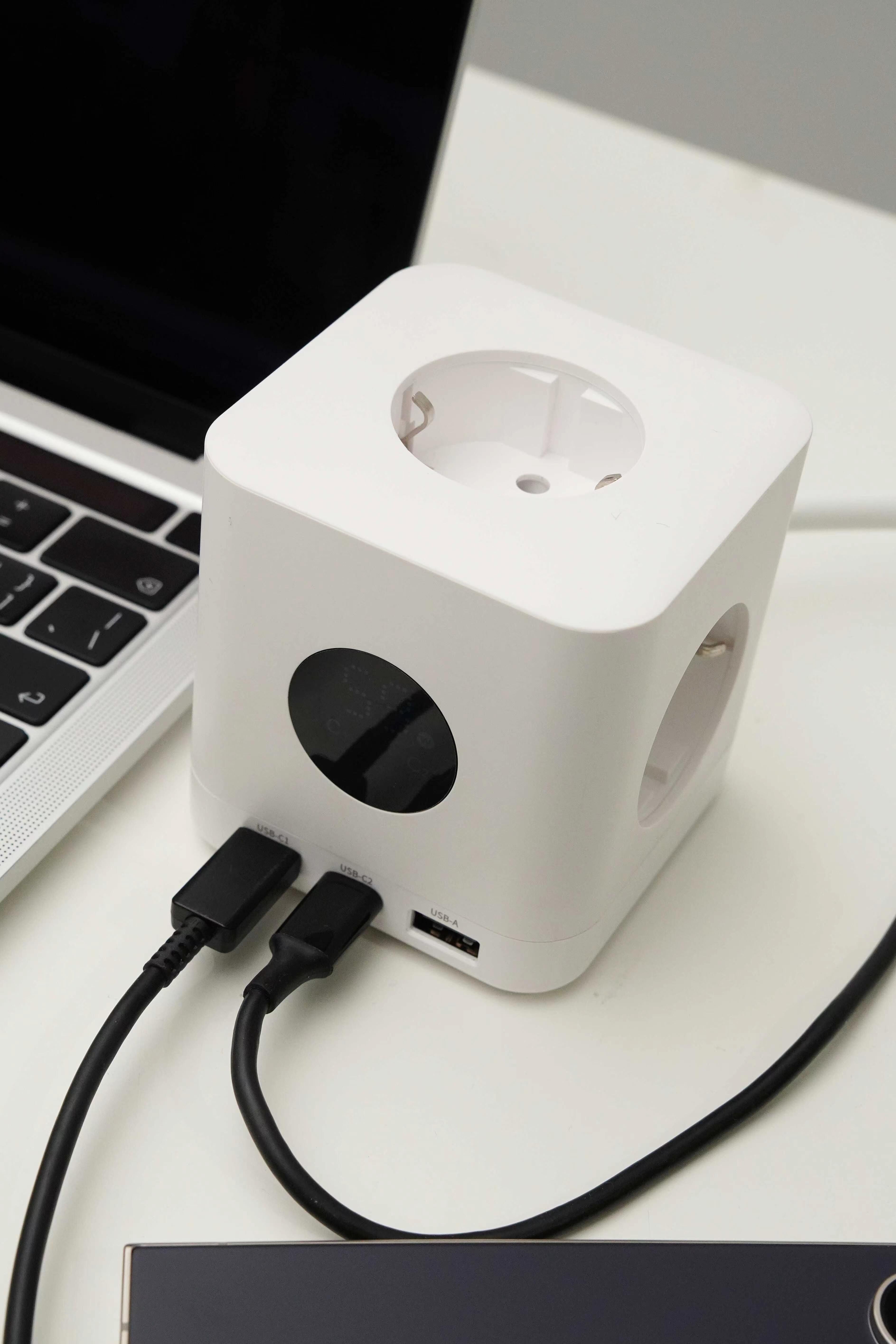 16a Eu Power Socket Strip With 67w Gan Pd Type-c Port & Usb Ports ...