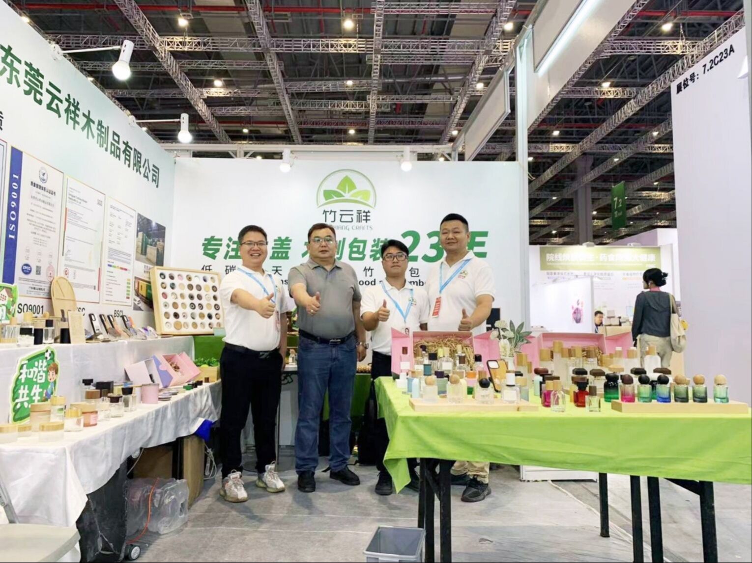 Wooden Model Plane Display Stand (no Planes) Detachable Aircraft ...