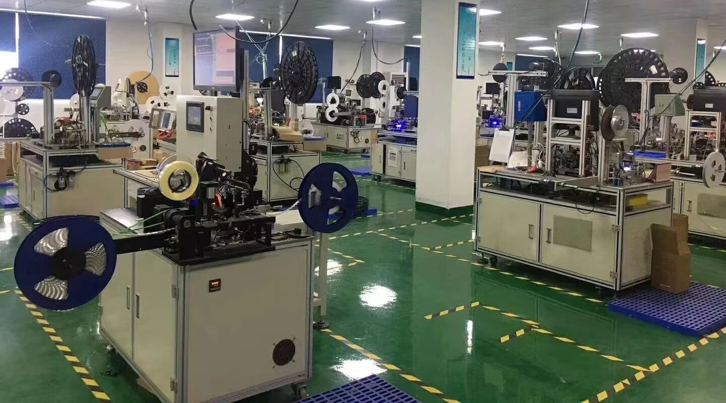 Buy China Wholesale Plum Blossom Tail Style Power Cord Plug Connector ...