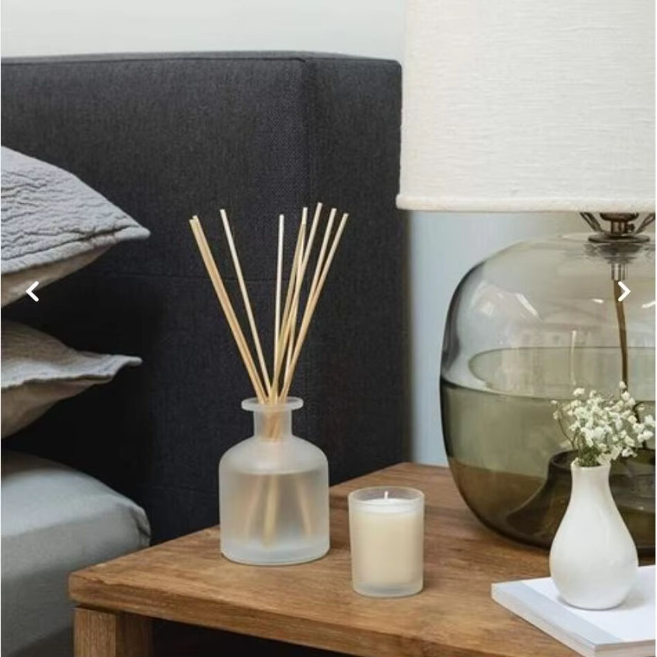 Customized Round Shape Black Frosted Glass Reed Bottle Glass Essential ...