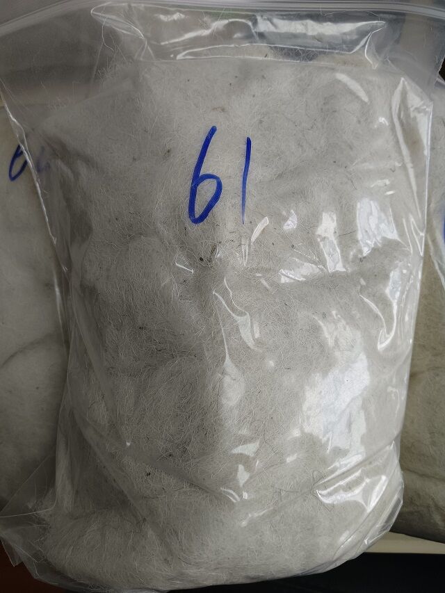 Free Sample Carded Sheep Wool Natural Wool Fiber 100% Sheep Wool Waste ...