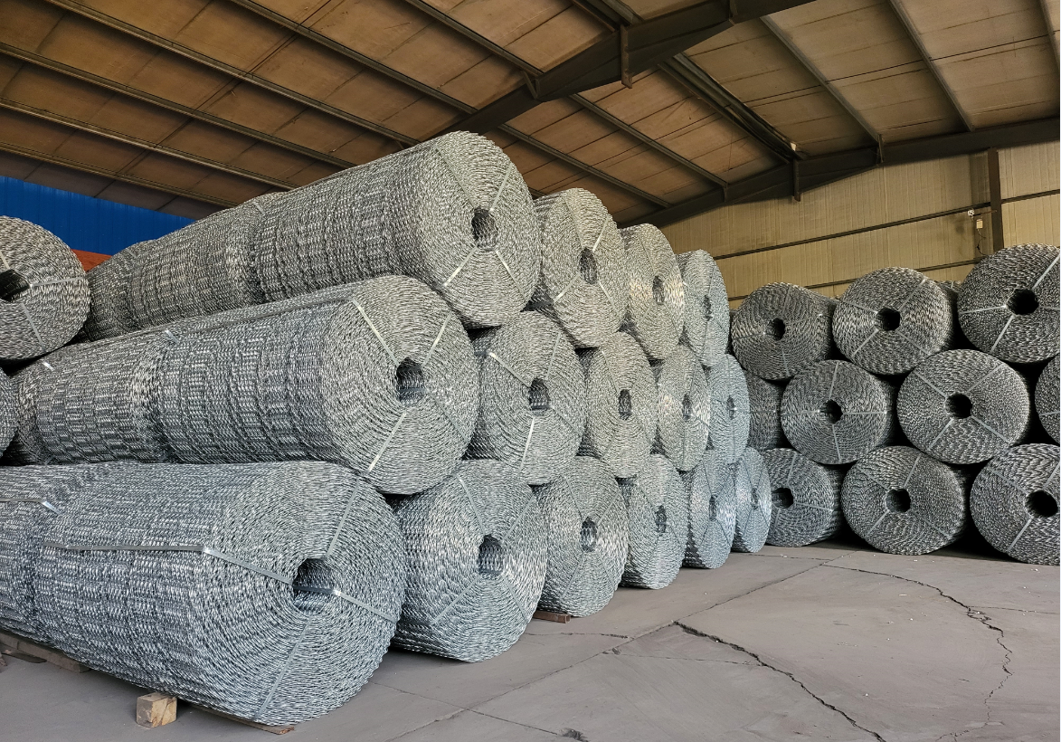 Oil And Gas Pipeline Reinforcement Wire Mesh For Offshore Pipe Coating ...